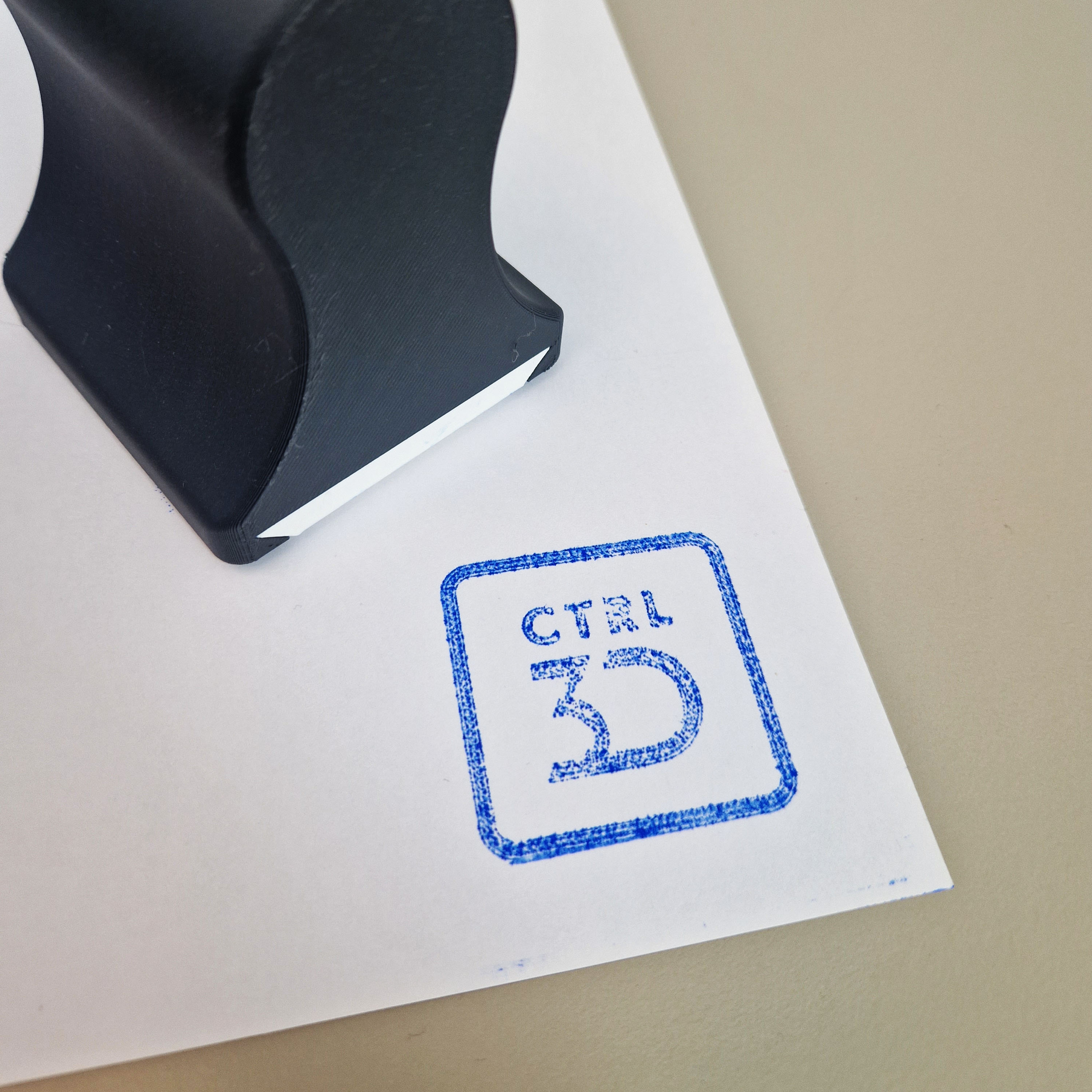 Sello personalizable Control 3D by Control 3D | Download free STL model ...
