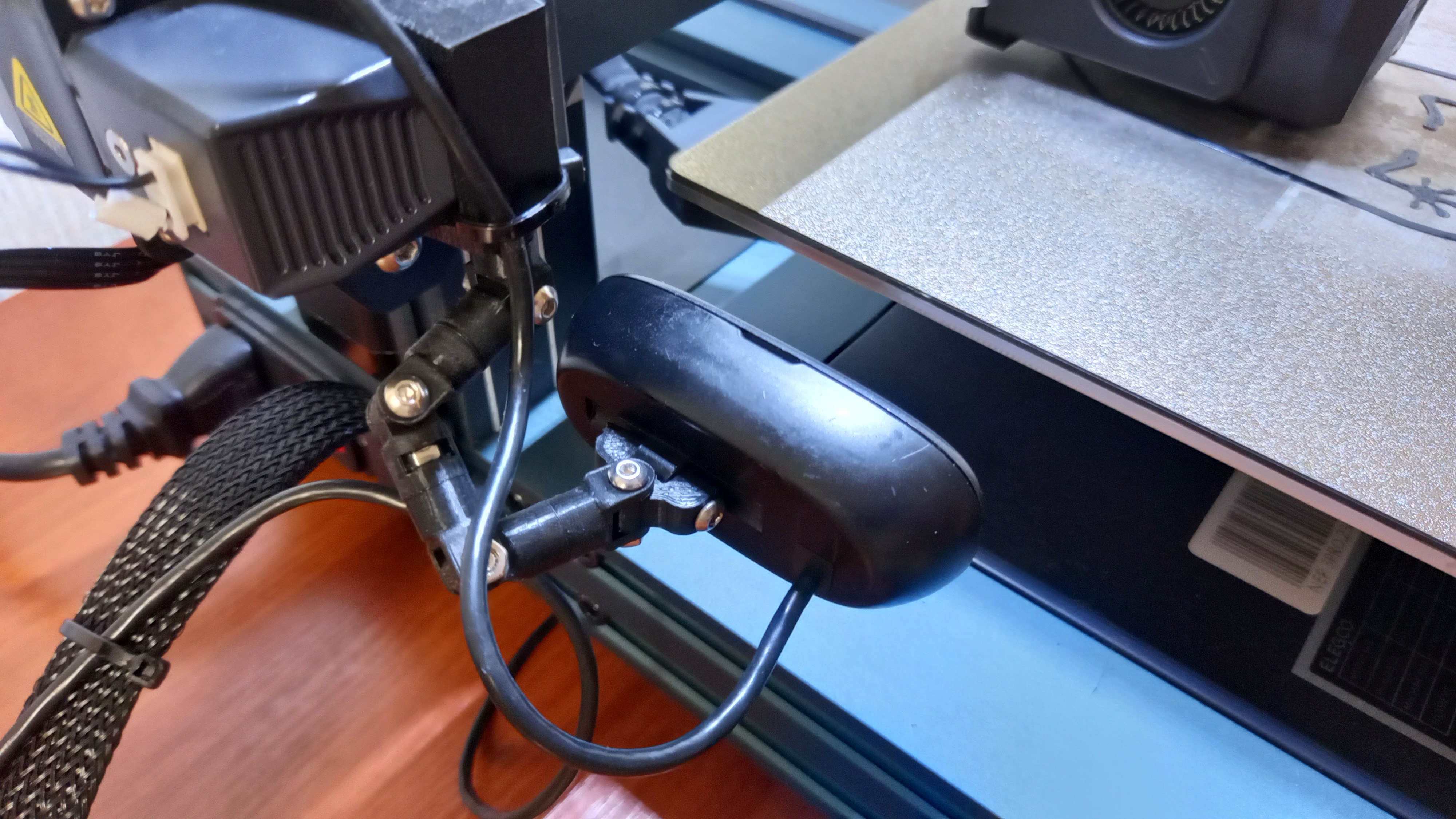 Neptune 3 Pro z axis camera mount c270 by Xatang | Download free STL ...