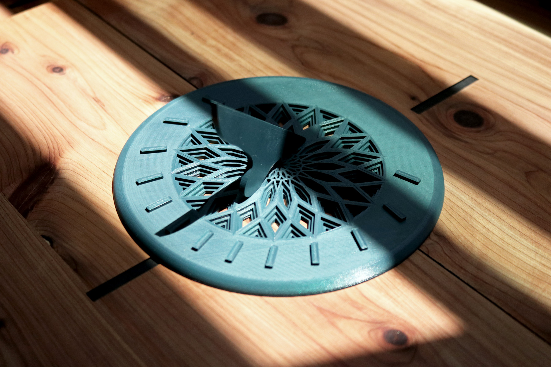 Mandala Sundial by Tim_ung | Download free STL model | Printables.com