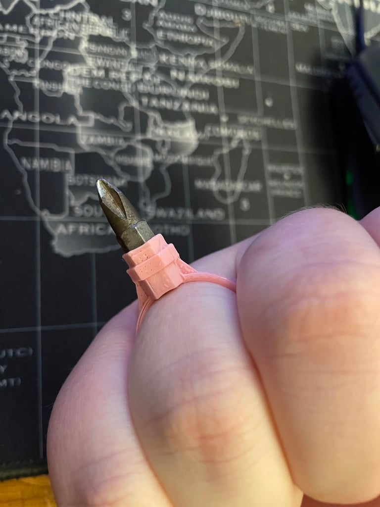 Ring with bit holder by radius_mcfly | Download free STL model | Printables.com