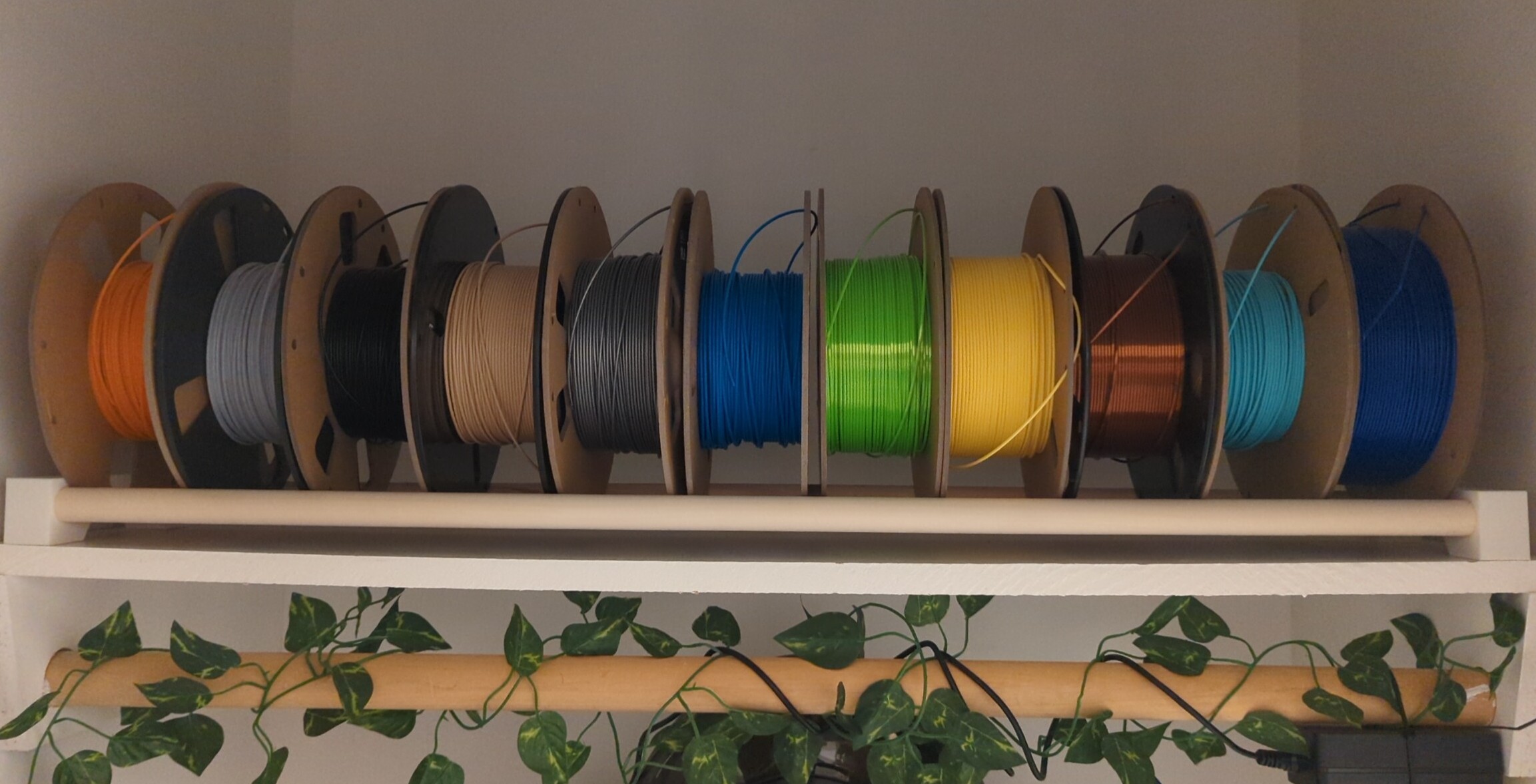 Filament storage bracket by justxkyle | Download free STL model ...