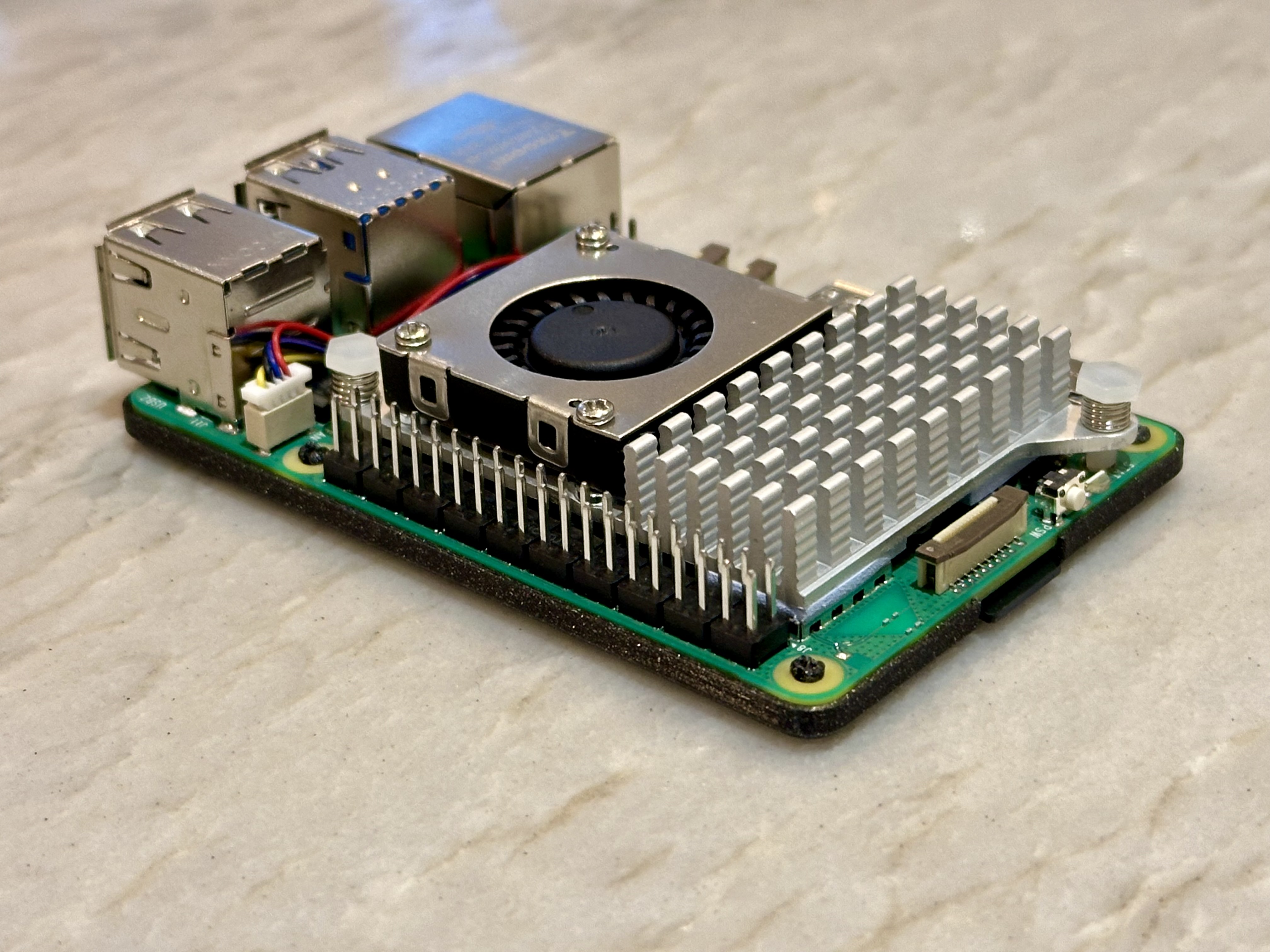 Ultra Minimalist Raspberry Pi 5 snap-on protection case. Perfect with ...