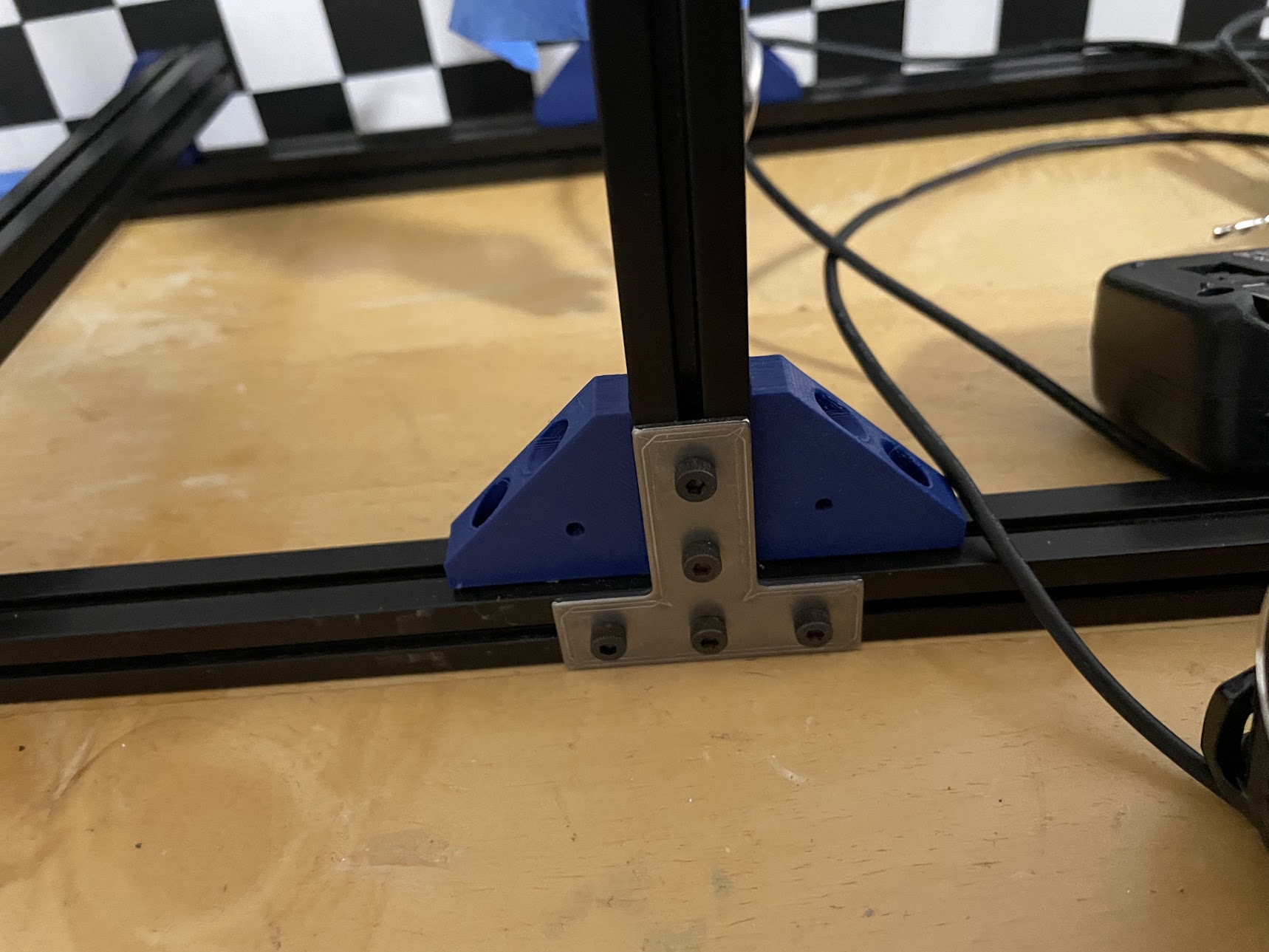 Maker Beam XL (15mm) inside corner bracket by lolsborn | Download free ...