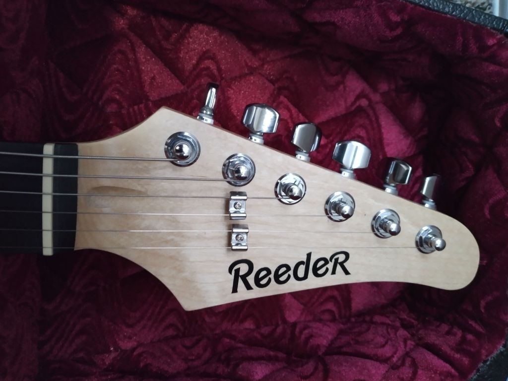 Reeder Guitar Logo by Jérémy Reeder | Download free STL model ...