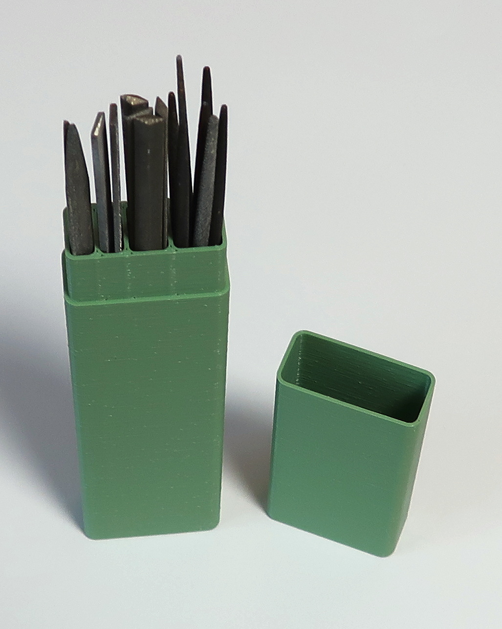 Box for needle files / Krabička na jehlové pilníky by brva | Download ...