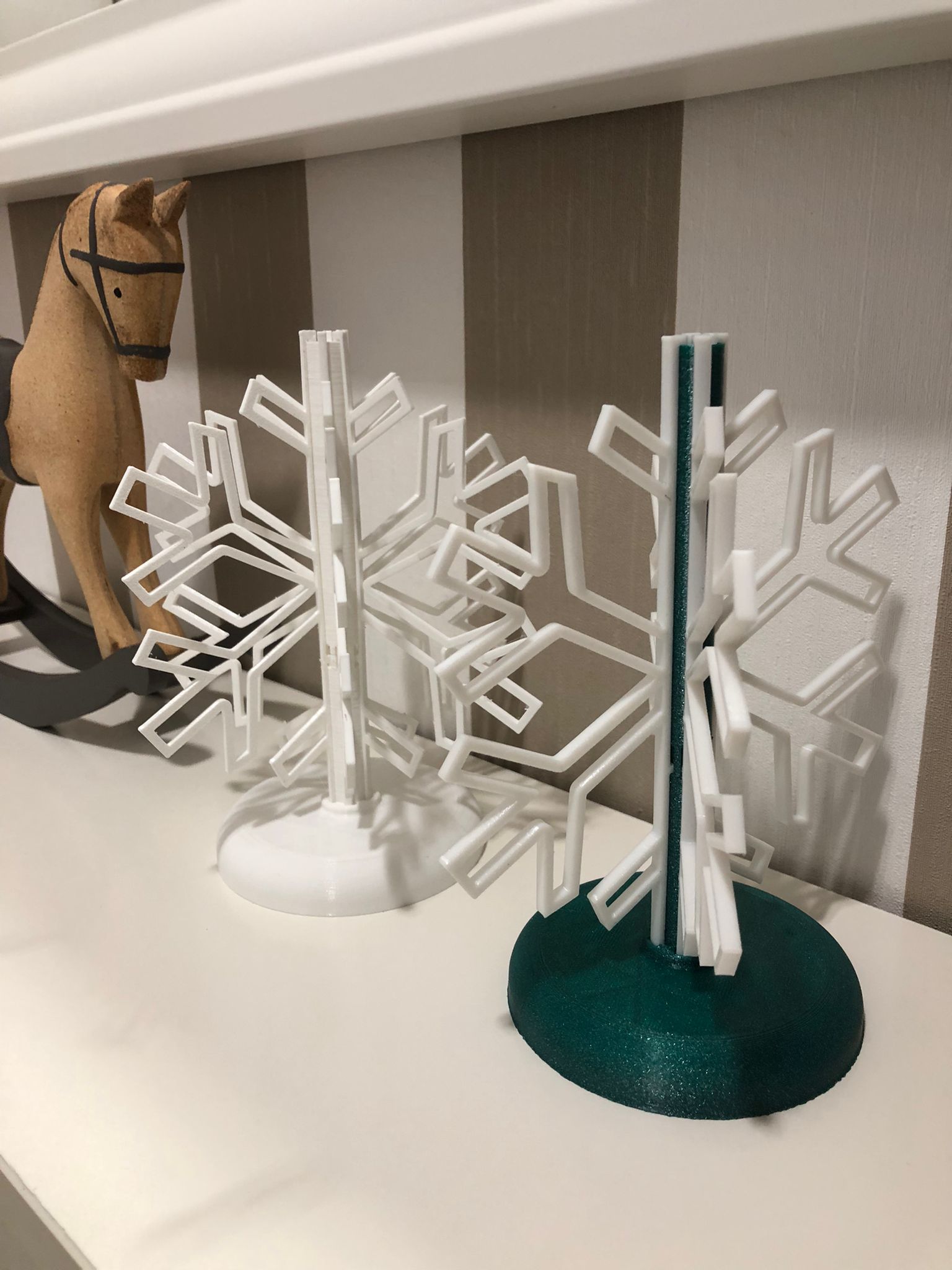 Three-Dimensional snowflake by Joel Martinez | Download free STL model ...