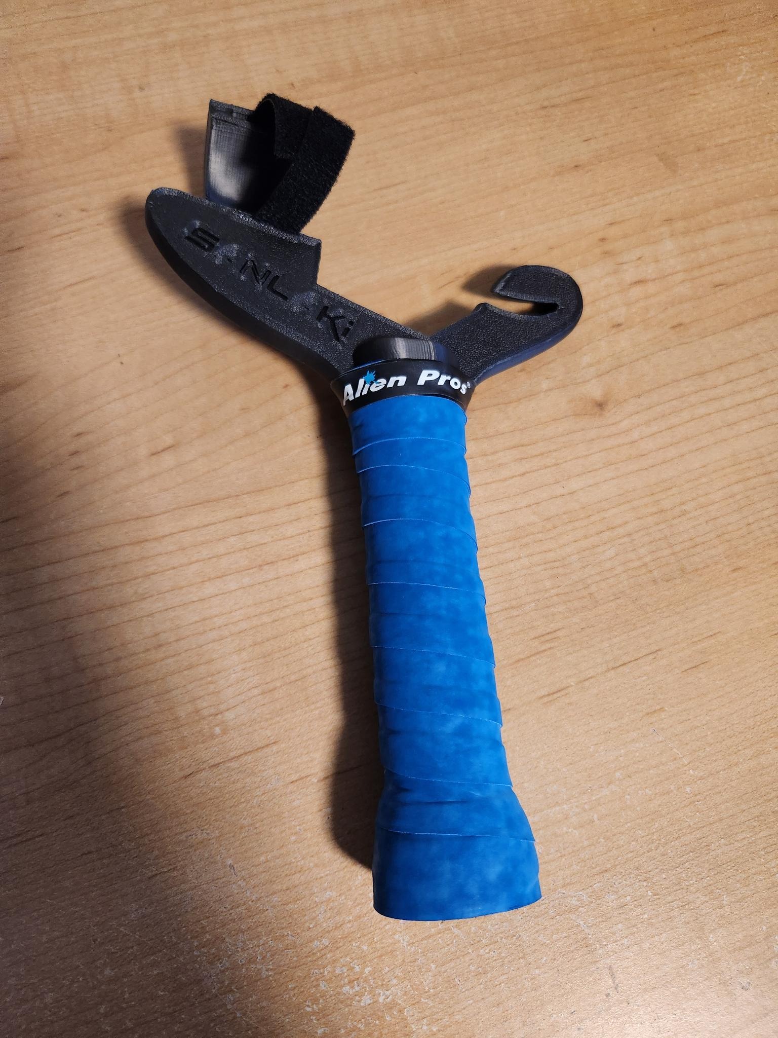 Pickleball Paddle Adapter by stevedub | Download free STL model ...
