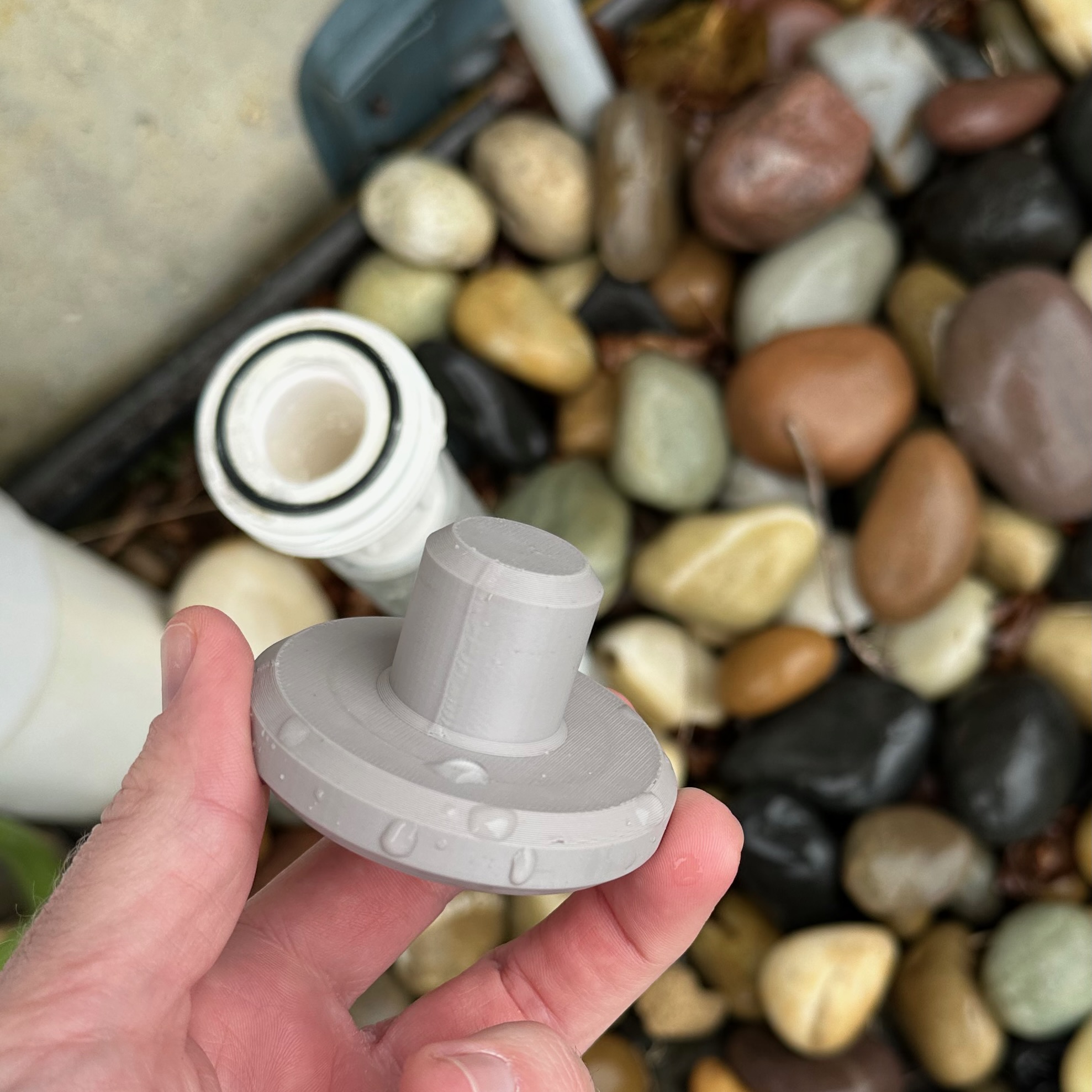 Backflow Pipe Cover / Plug by Foobar54 | Download free STL model ...