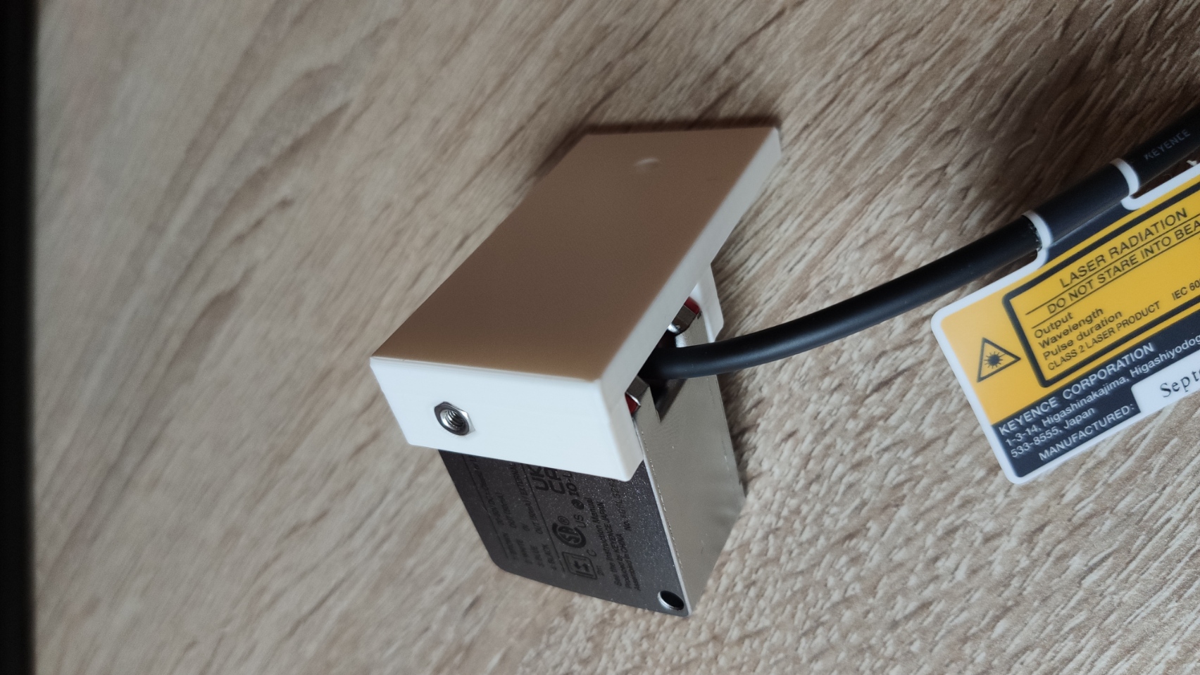 keyence LR-TB2000C holder by Martin | Download free STL model ...