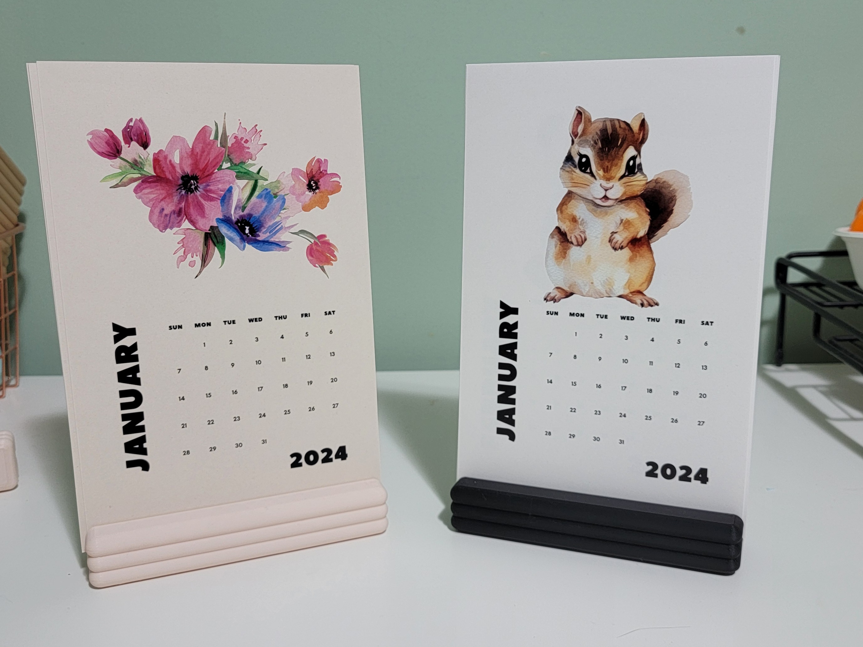 Minimalist Desk Calendar Stand by Elmi Treasures | Download free STL ...