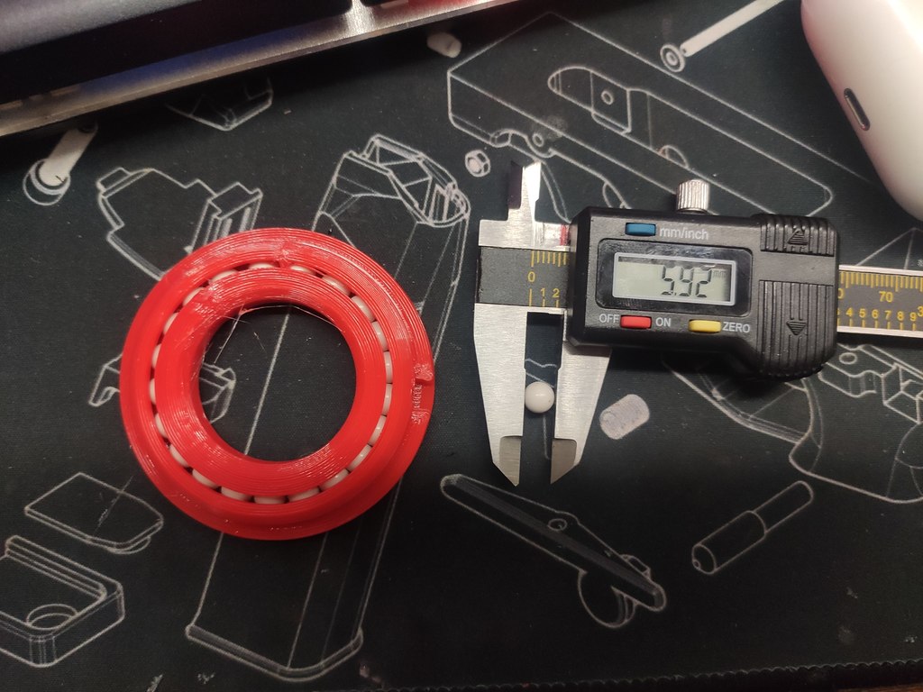 6mmBB Flat Low Profile Spool Carousel Holder by EHZ_115 | Download free ...