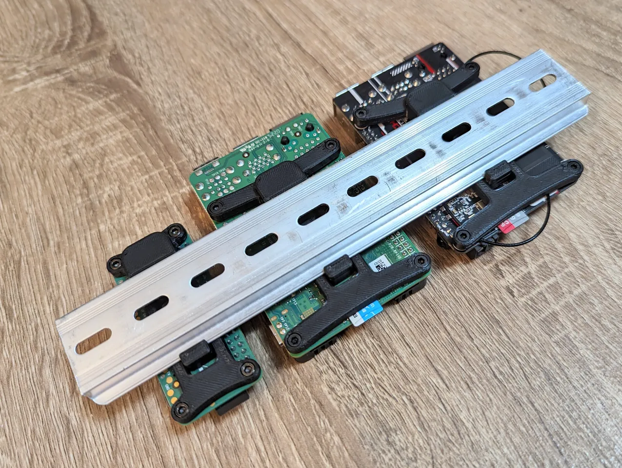 Low-profile DIN Rail Bracket for Raspberry Pi, SKR Pico, and BTT Pi 1.2 ...