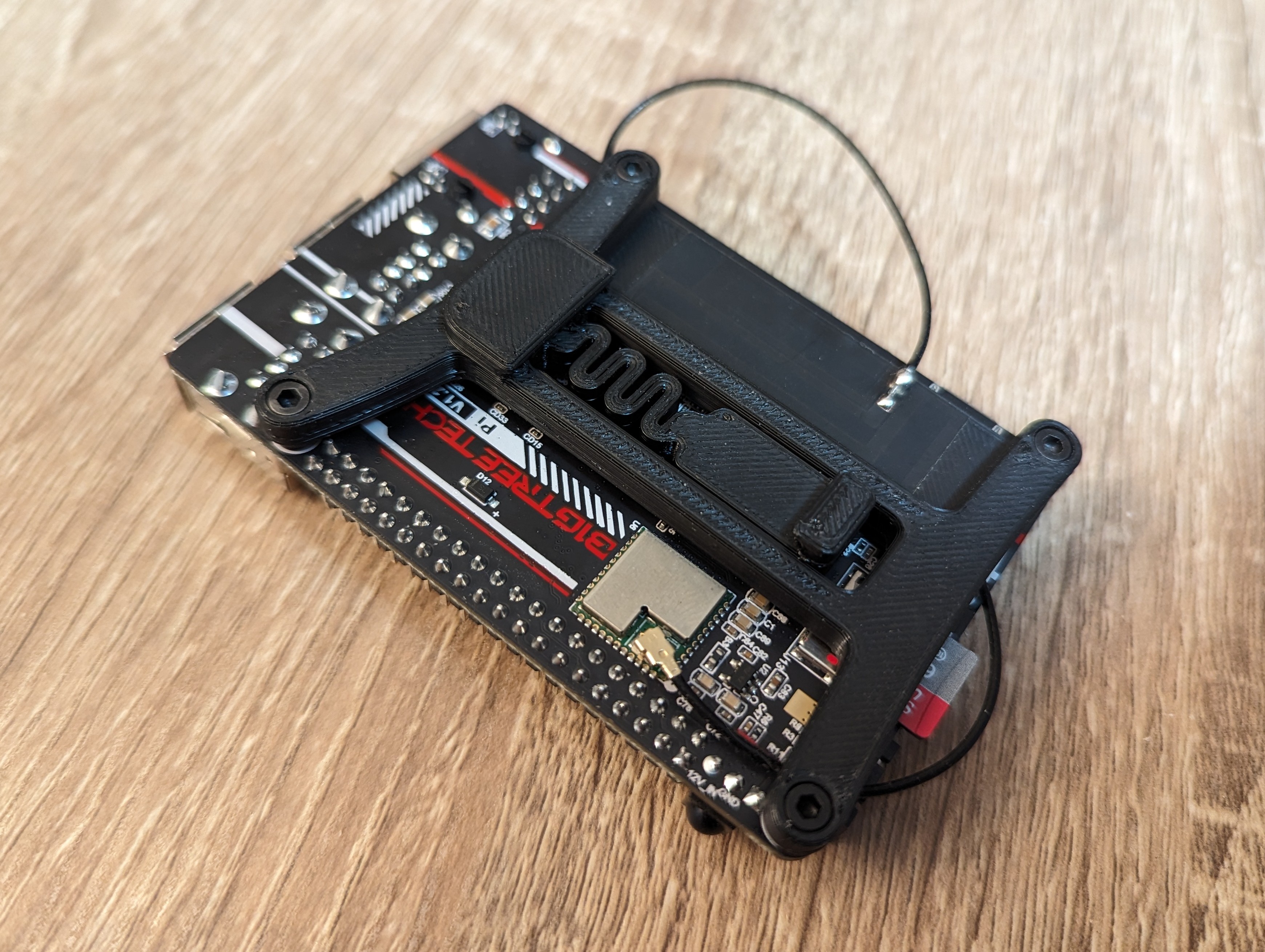 Low-profile DIN Rail Bracket for Raspberry Pi, SKR Pico, and BTT Pi 1.2 ...