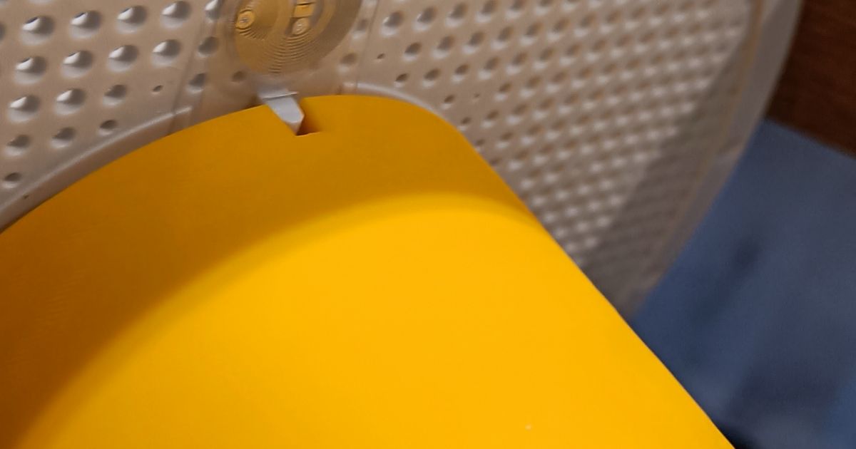 Bambulabs Spool filament rewind hub (with chip) by sonny L. | Download ...