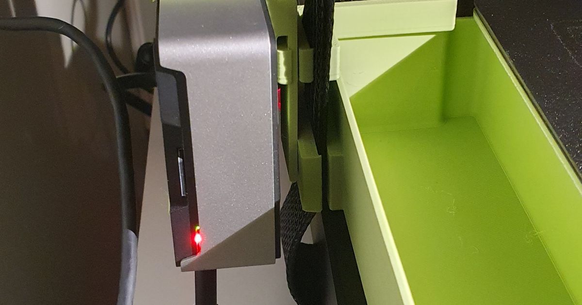 RPi 4 FLIRC case holder clip by MakerspaceTuring | Download free STL ...