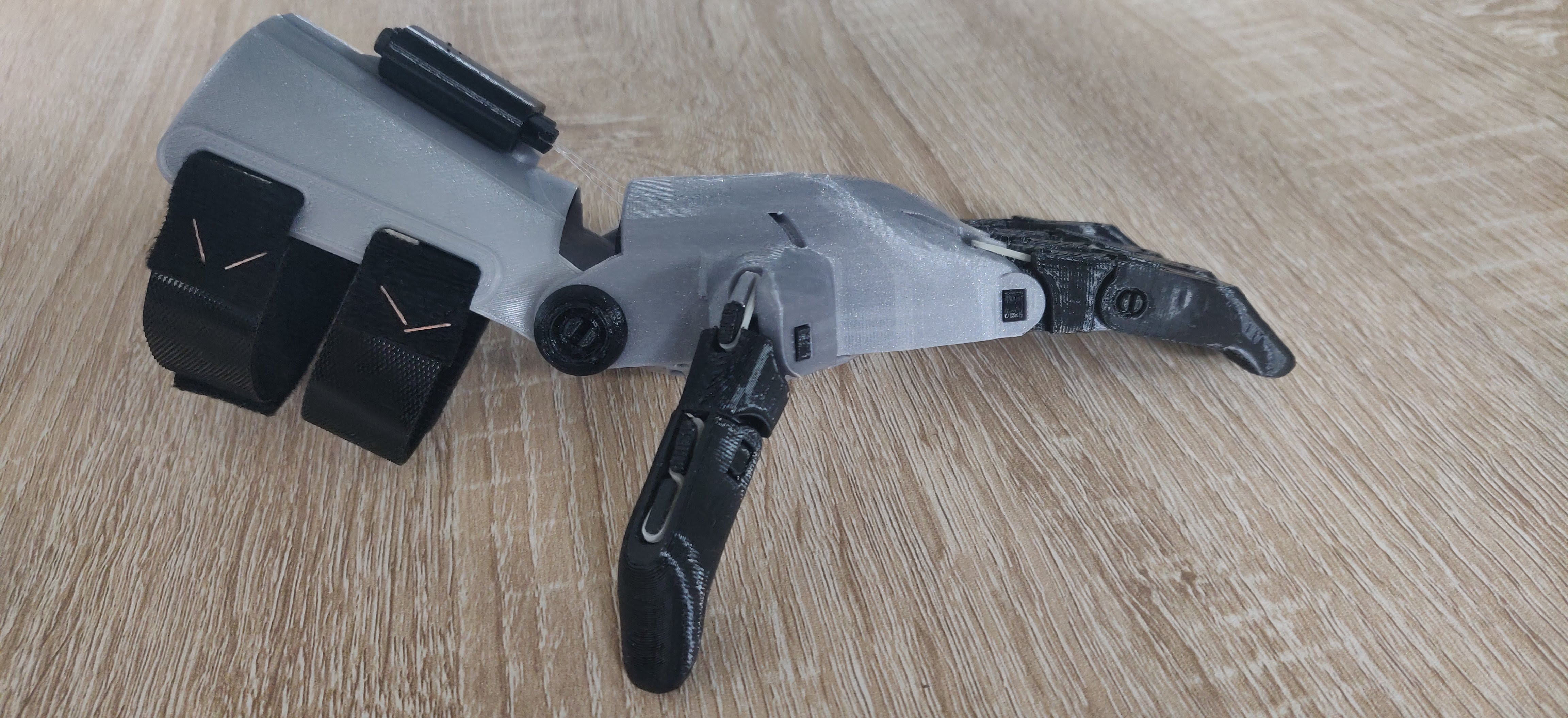 E-Nable - Phoenix Unlimbited Hand Prothesis by Referentiel | Download ...