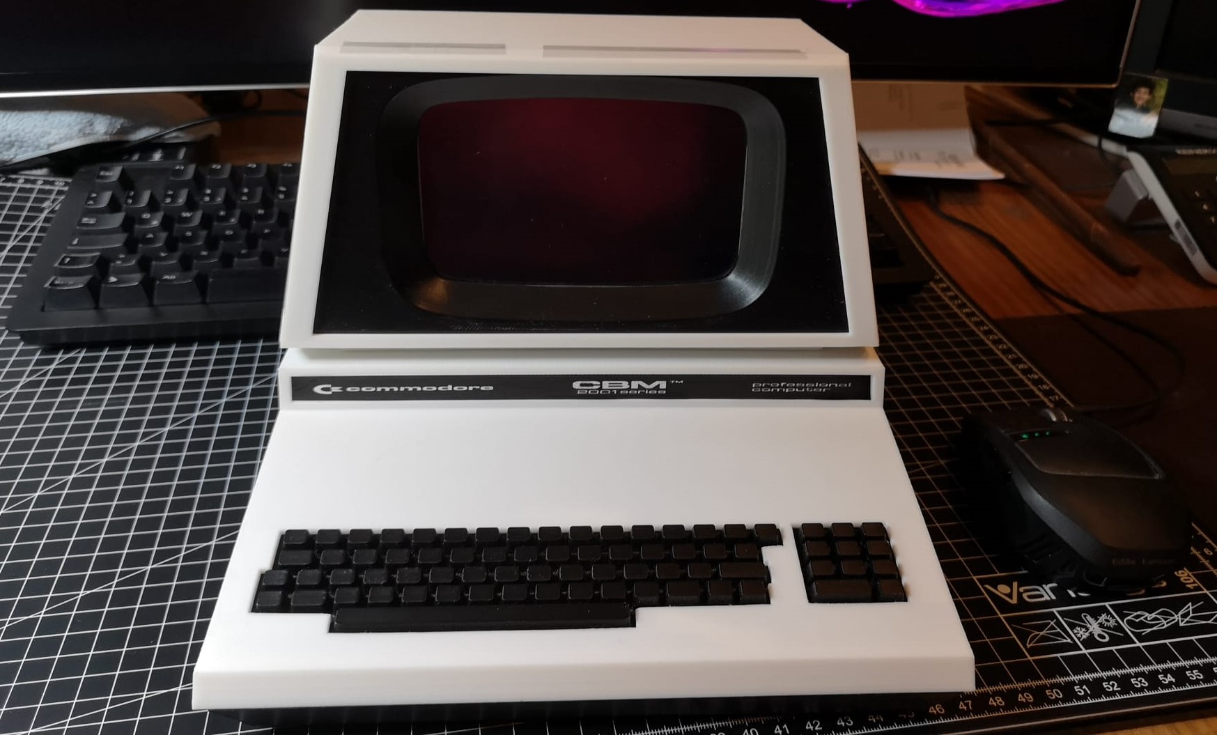 Commodore PET Mini 5" Touchdisplay by Peuqi | Download free STL model ...