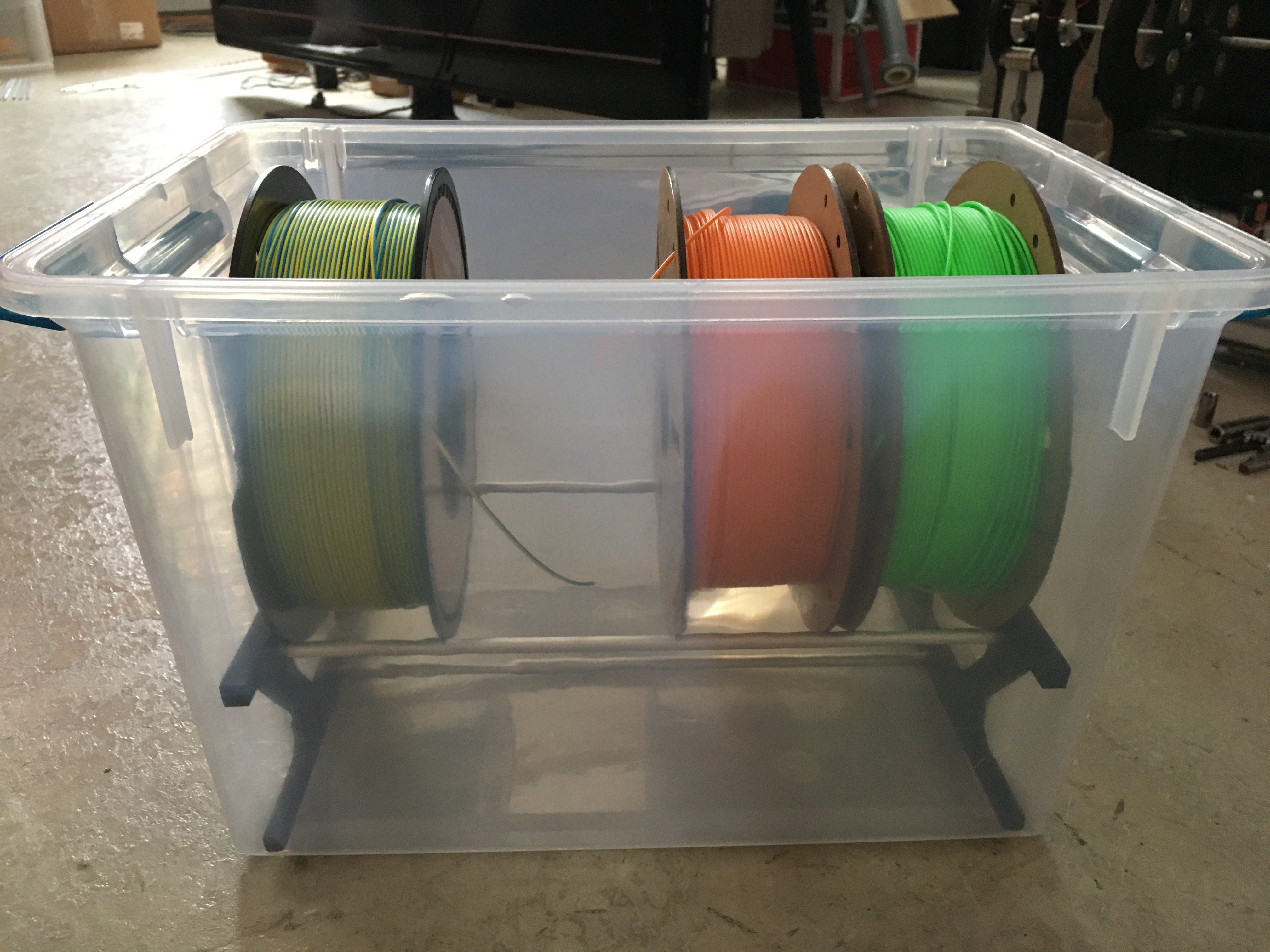 Sterilite 20qt Bin Filament Cradle by Dave | Download free STL model ...