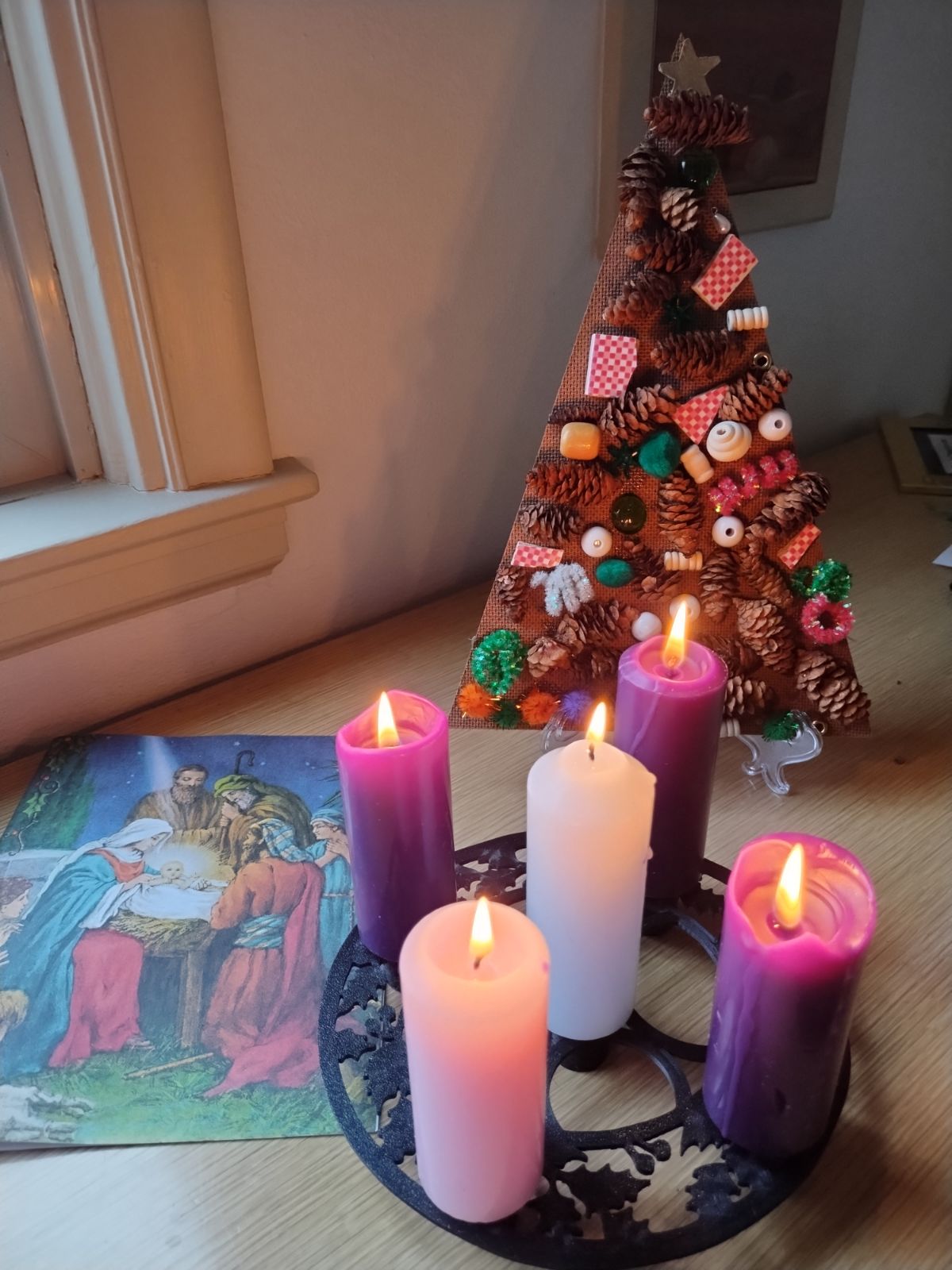 Advent Wreath by Random Drawings | Download free STL model | Printables.com