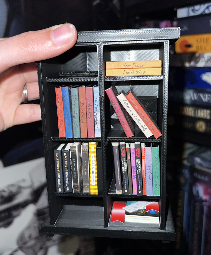 Mini Bookshelf by Bookishreads | Download free STL model | Printables.com
