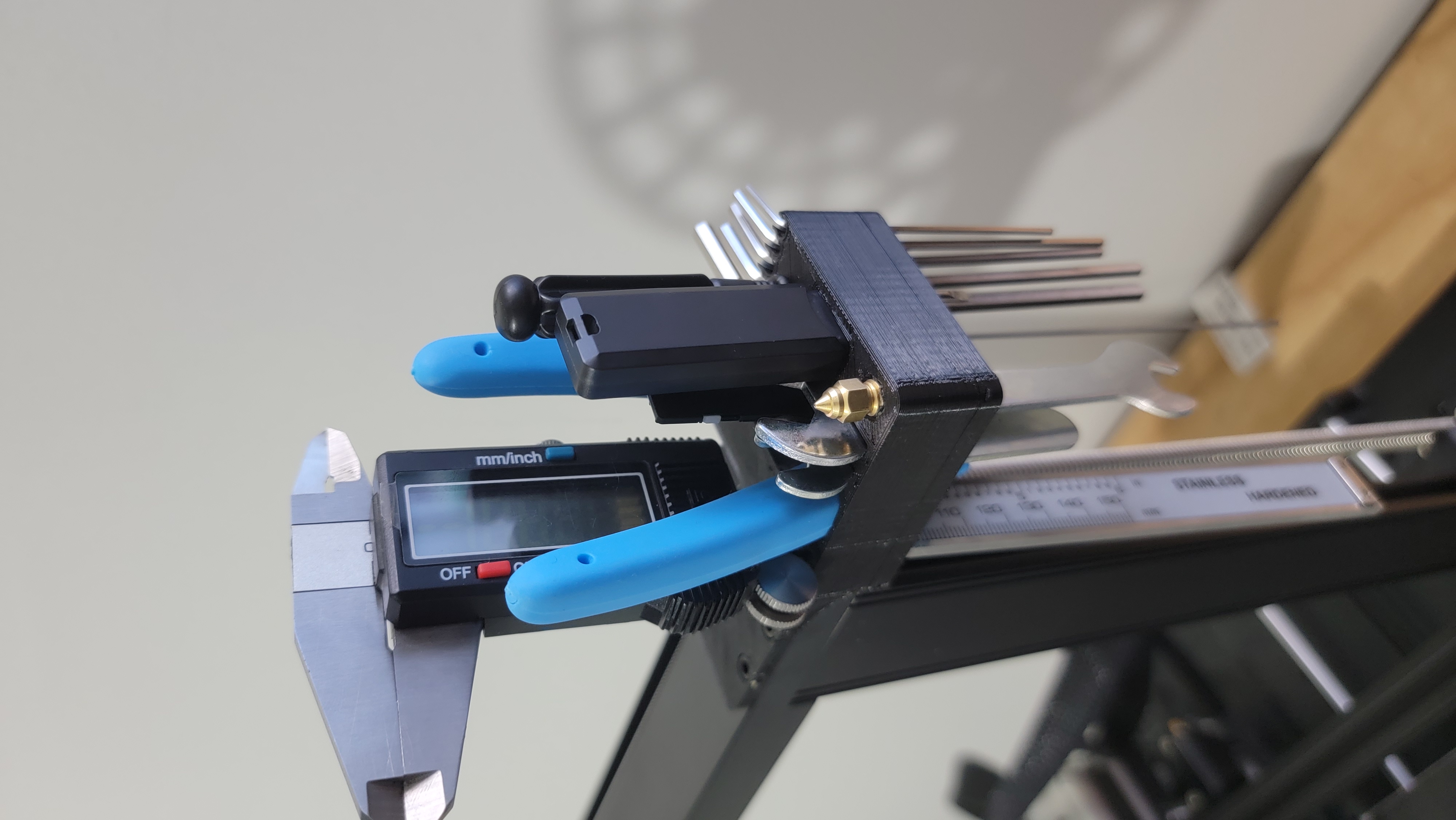 Ender 3 V3 SE Tool Holder by Hector Lugo | Download free STL model | Printables.com