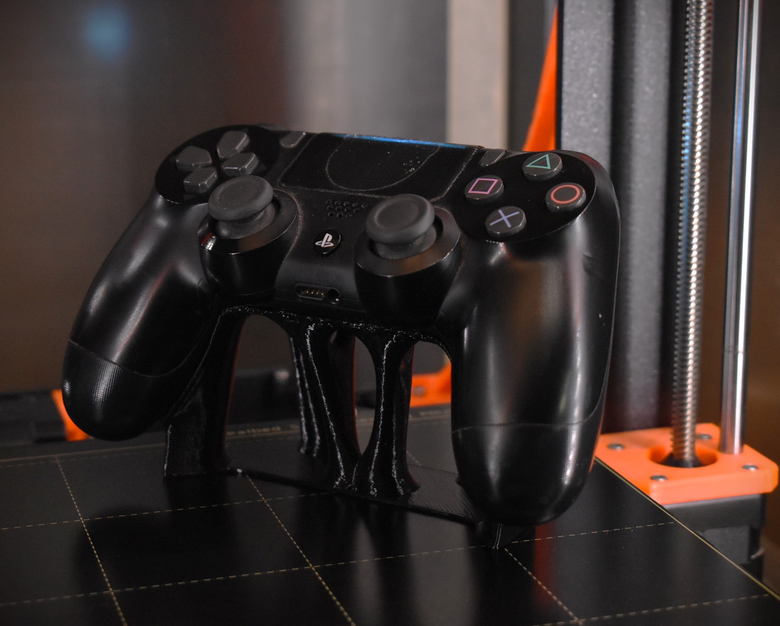 Dualshock 4 controller optimised stand by Ivan | Download free STL ...