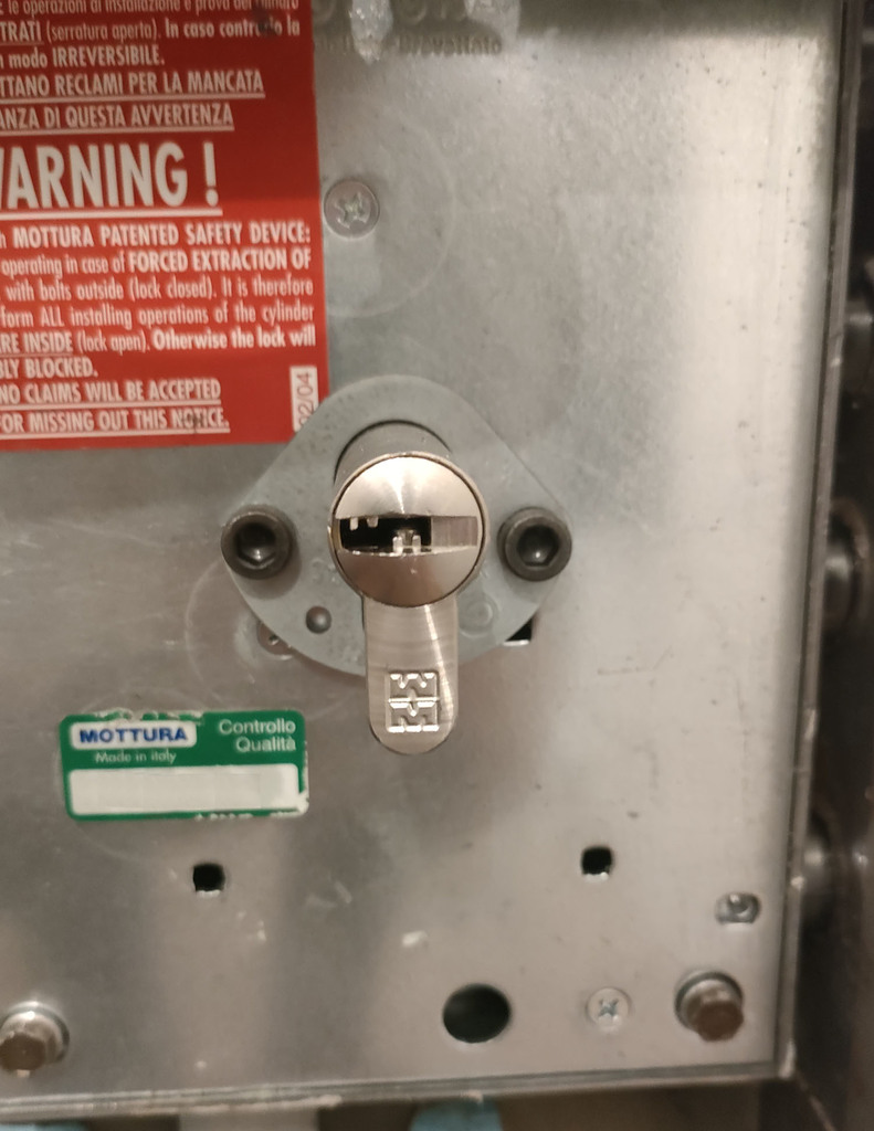 Drilling template for European cylinder lock by ThorLAB | Download free ...