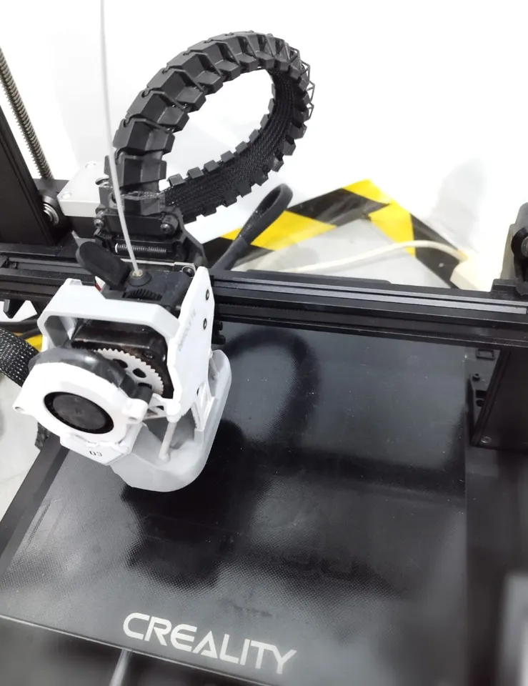 Ender 3 V3 SE Spine Cable Chain by Nora | Download free STL model ...