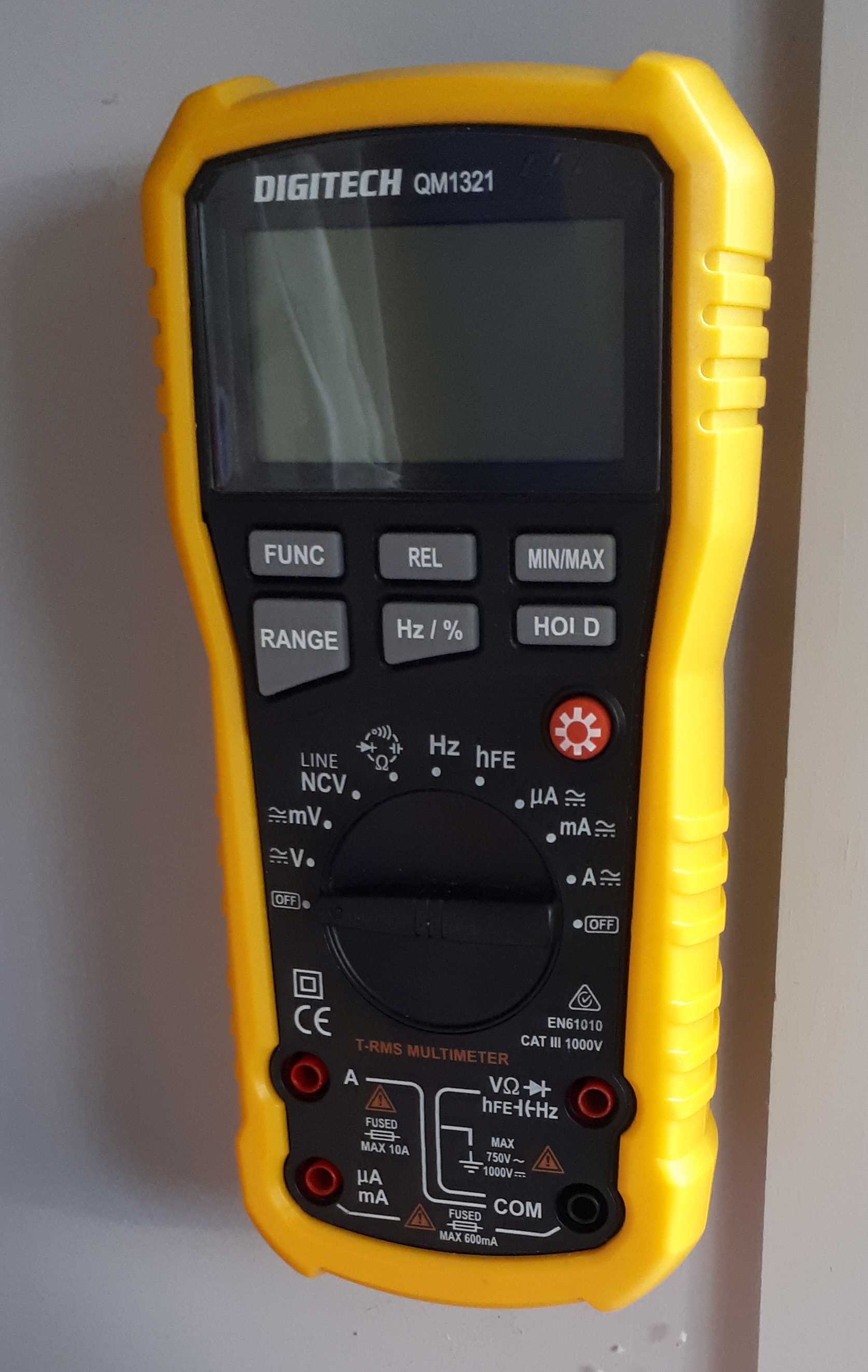 Multimeter mount parametric by Viragored | Download free STL model ...