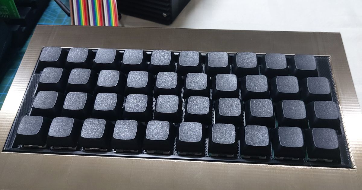 ZX81 keyboard enclosure for Don Superfo's ZX Spectrum keyboard. by ...