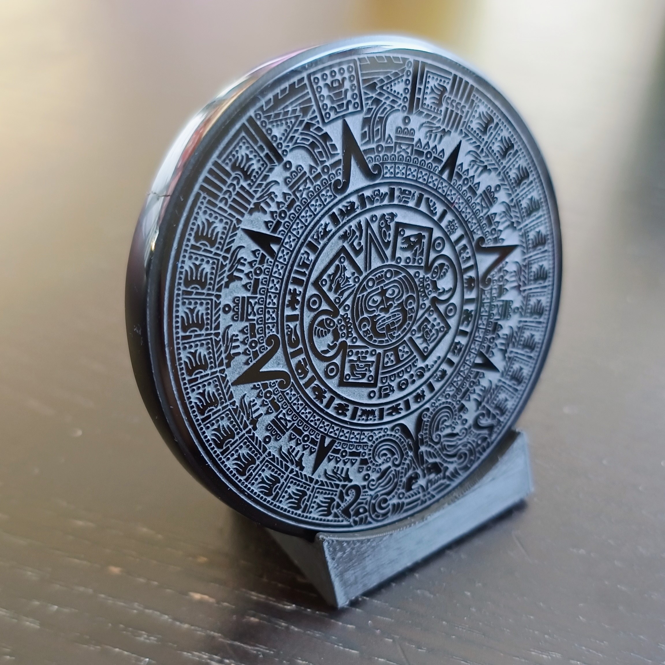 Disc stand (Mayan stonemason) by Jakub Lattenberg | Download free STL ...