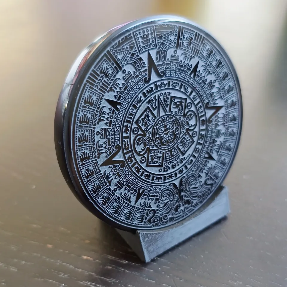 Disc stand (Mayan stonemason) by Jakub Lattenberg | Download free STL ...