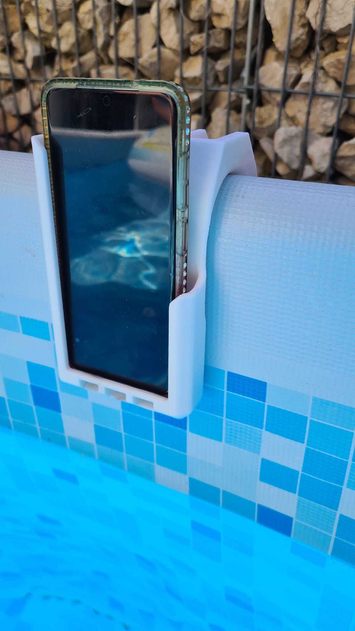 Pool Phone Holder for S20 with case by Onkel Y | Download free STL ...