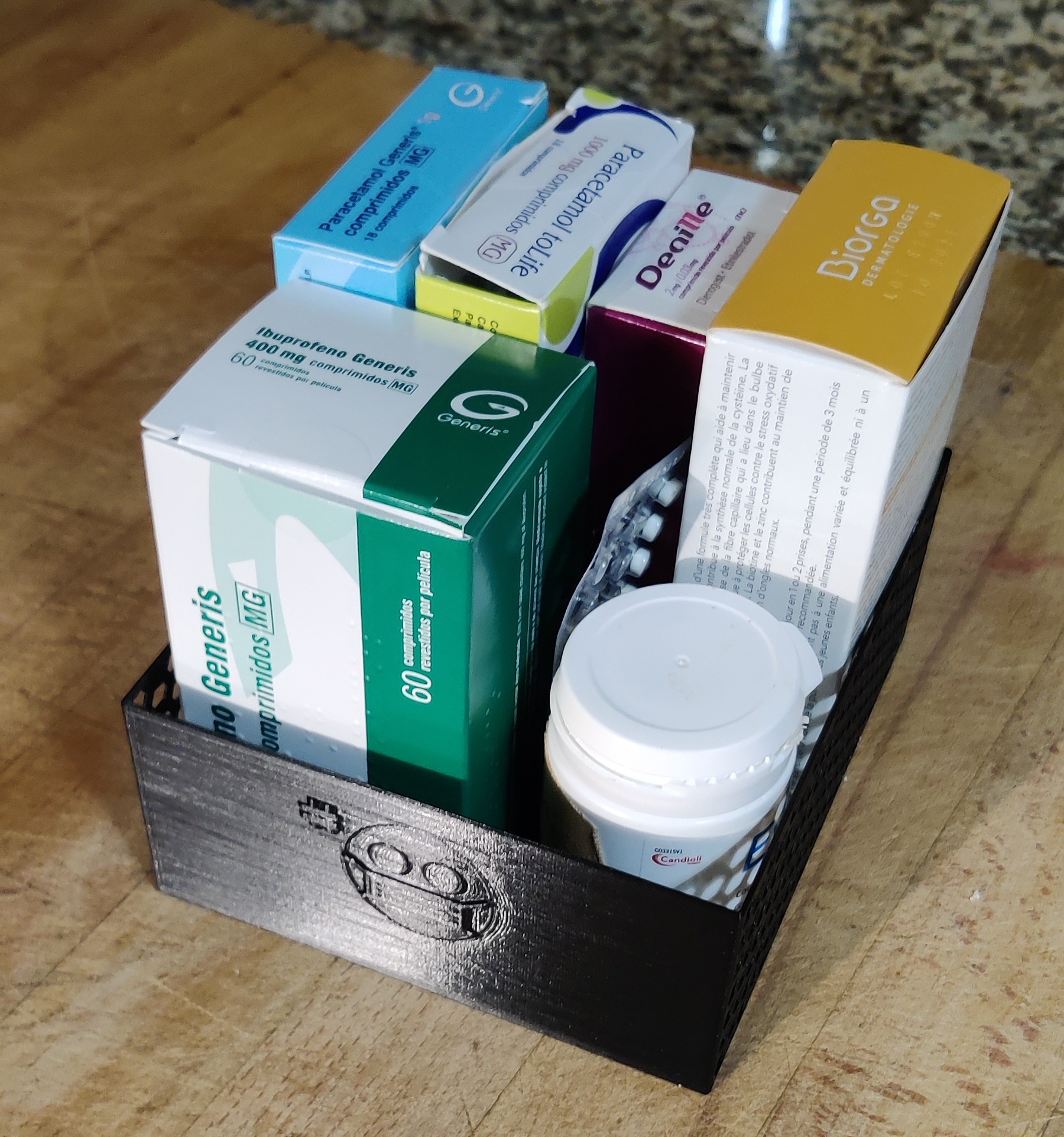 Medicine Storage Box by Loja Dungeon Master | Download free STL model ...