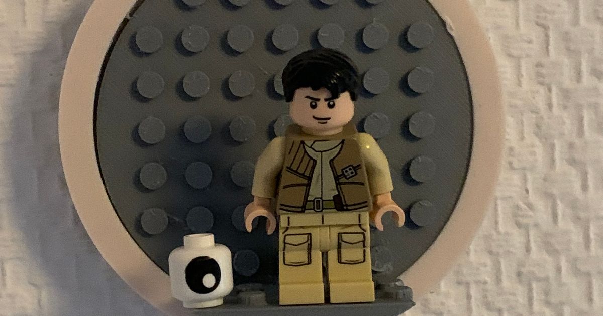 junction-box threaded and with lego-ish display plate by Thorb ...