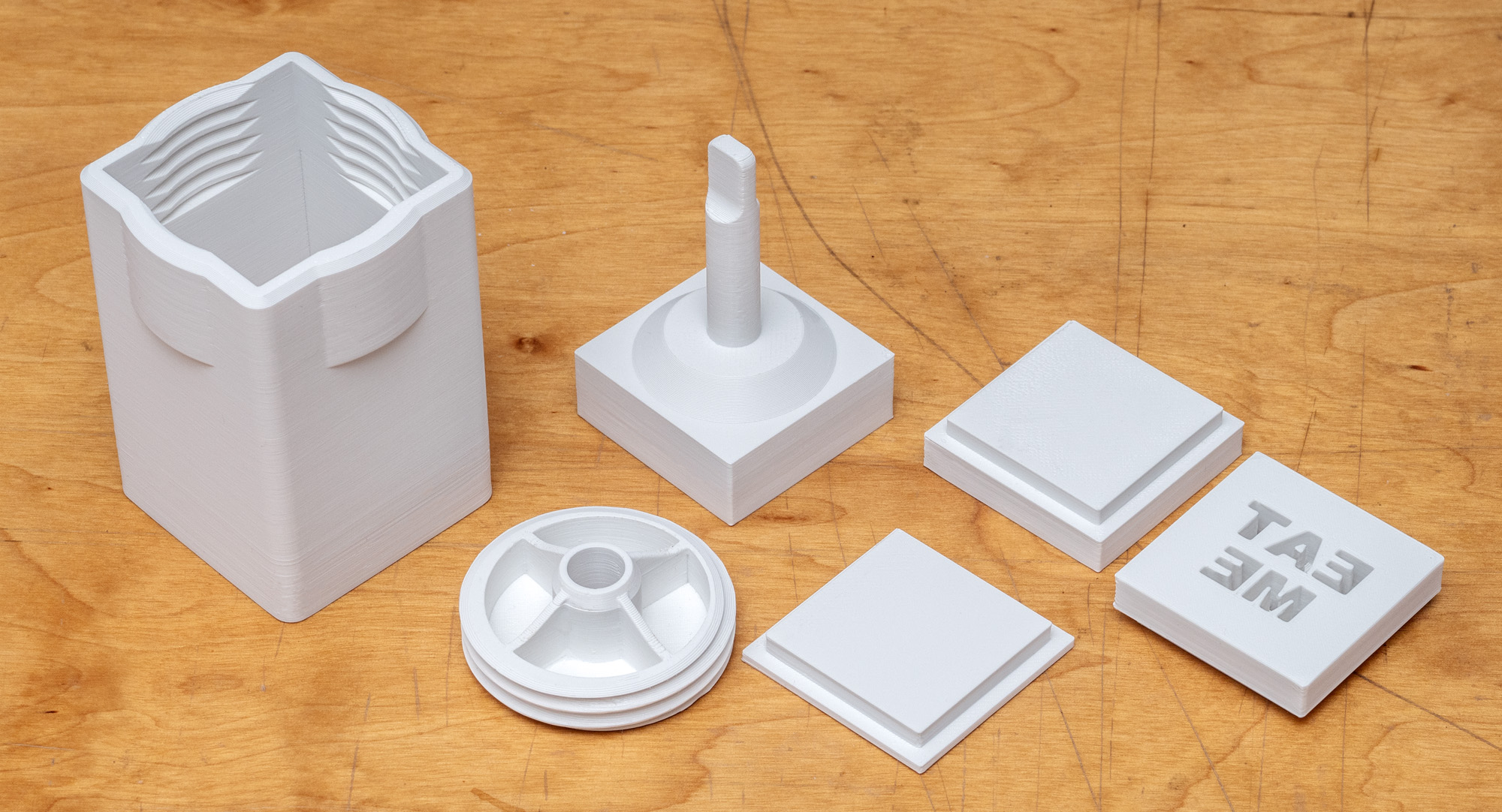 Cubic egg press with embossing option by sbuerger | Download free STL ...