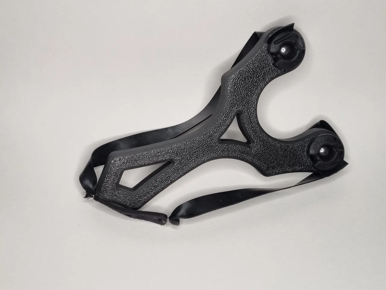 Simple Slingshot Frame for Ocularis Plugs by 3d_design_fun | Download ...