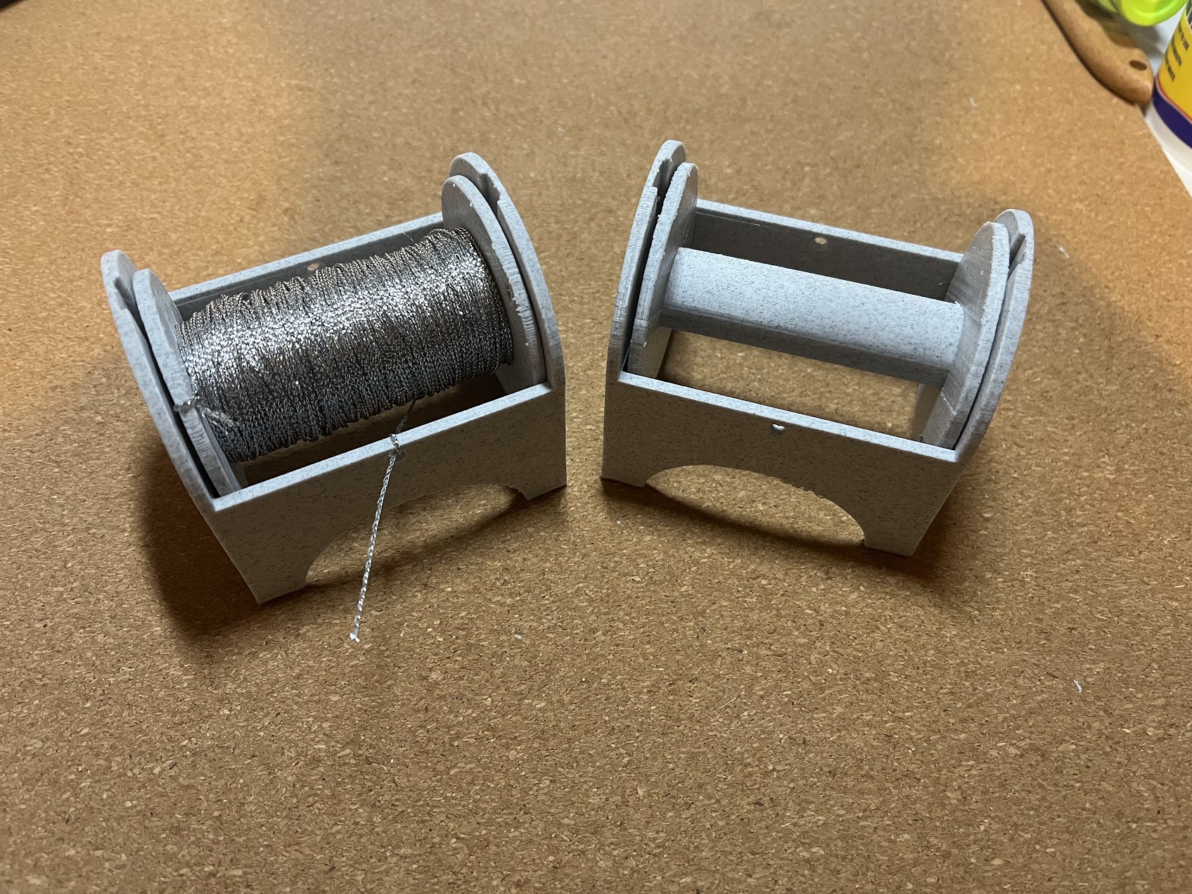 String / Thread dispenser by Bignozz | Download free STL model ...