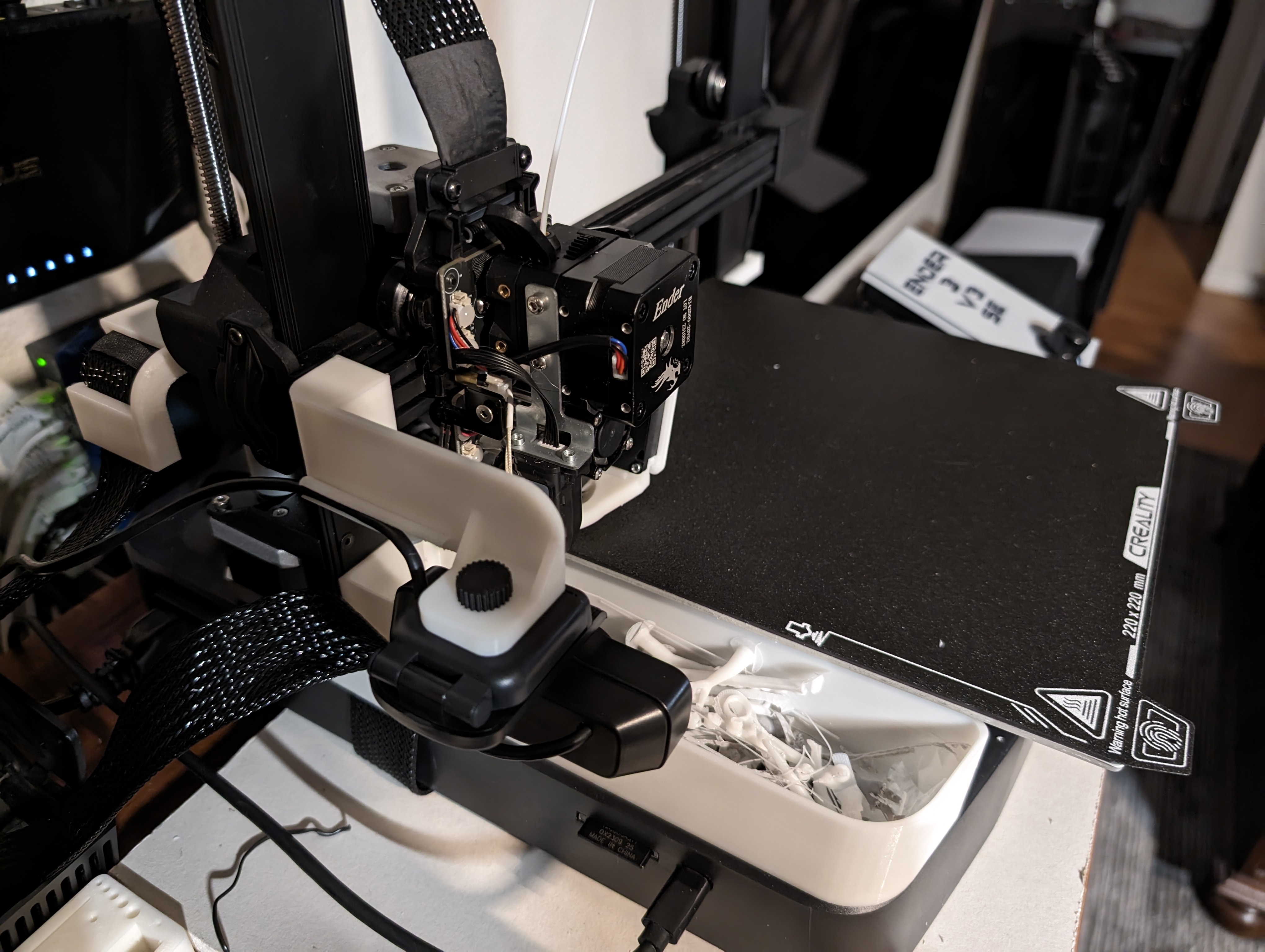 Ender 3 V3 SE webcam mount by VBalsa | Download free STL model ...