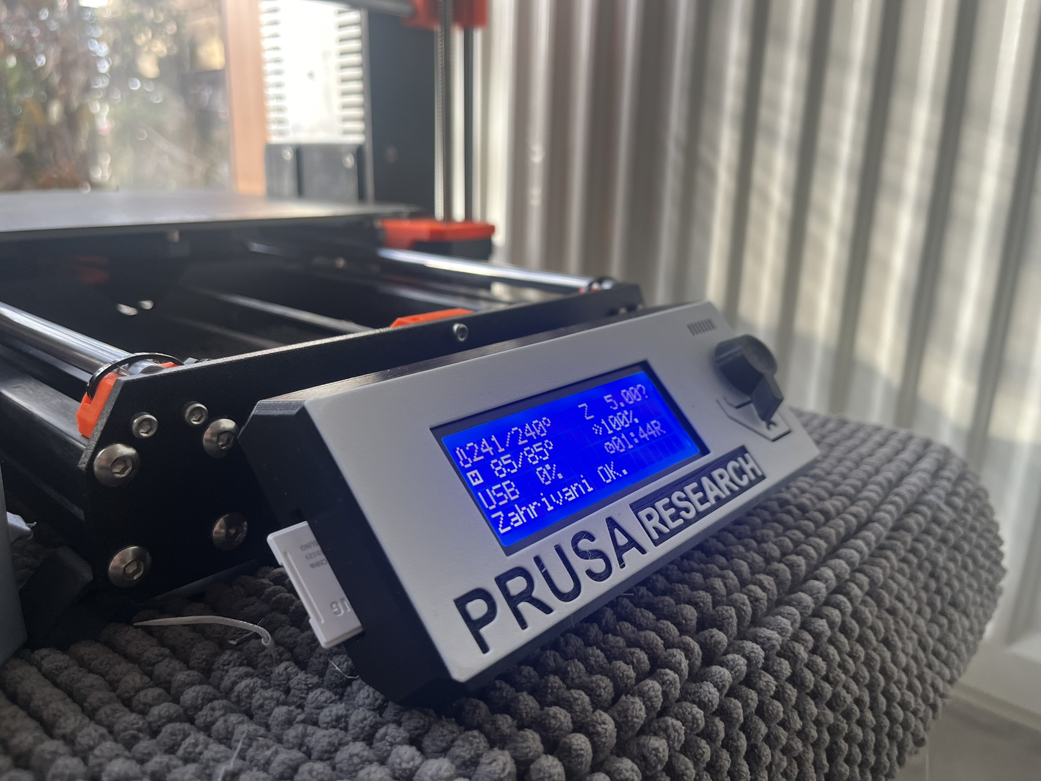 PRUSA RESEARCH LCD COVER UPGRADE FOR YOUR LCD SCREEN by tim.s37 ...