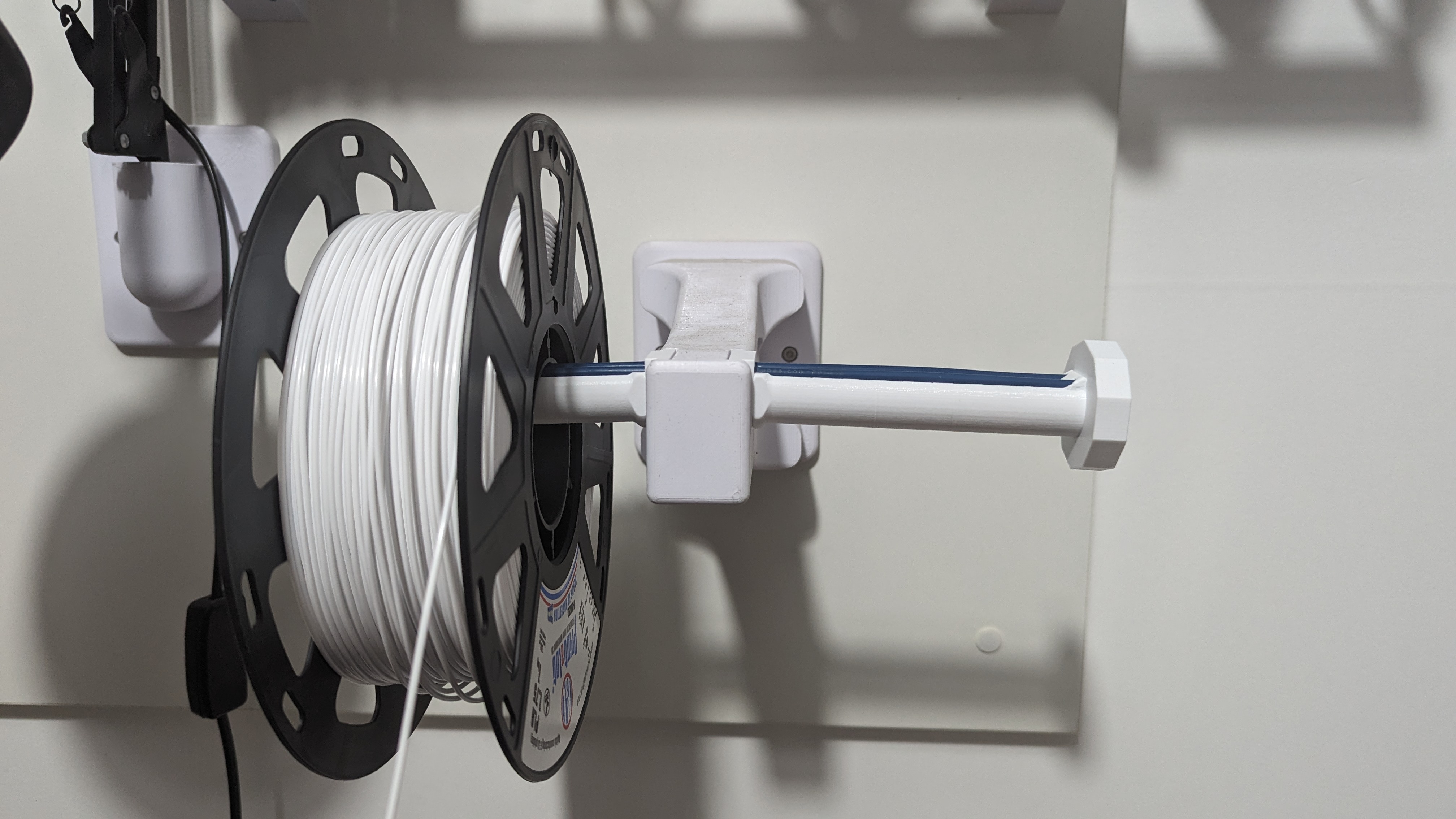 Spool holder - wall - doble - filler - PTFE tube by edmar | Download ...