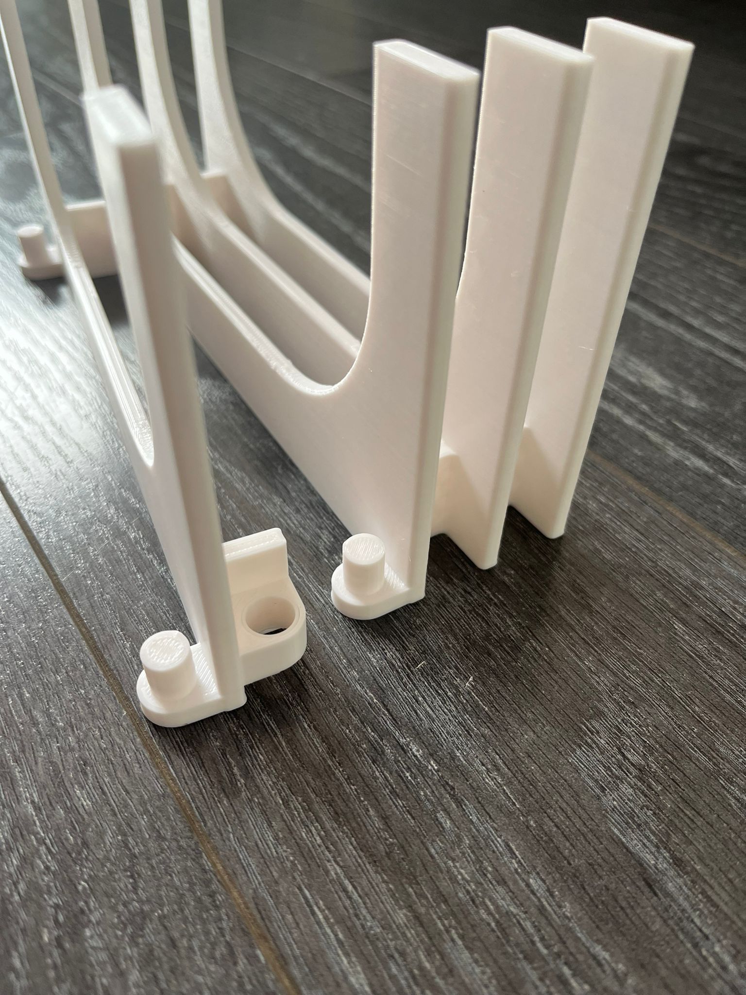 Tupperware Expandable Lid Holder by João Gama | Download free STL model ...