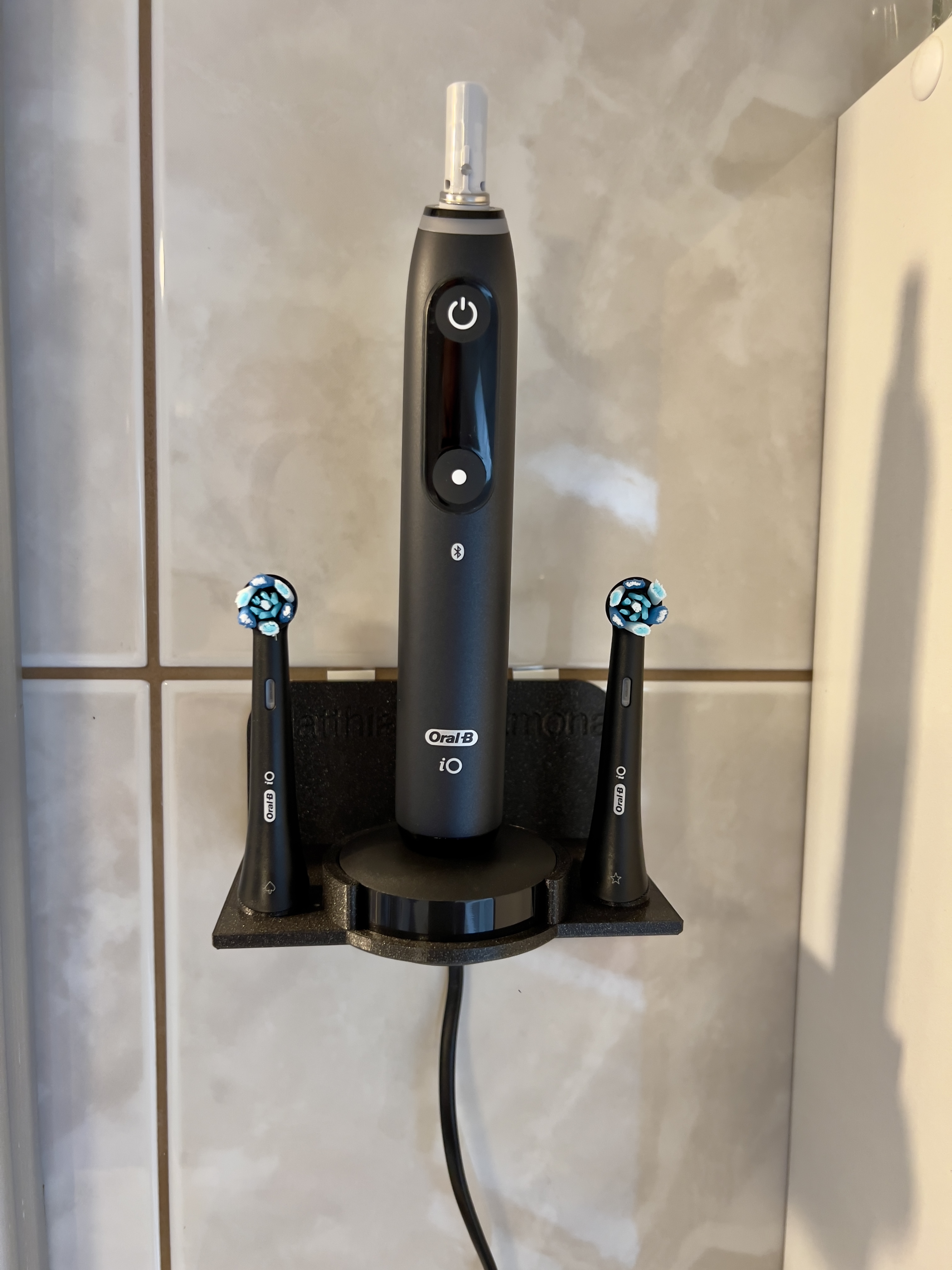 Oral-B iO Stand by Matze | Download free STL model | Printables.com