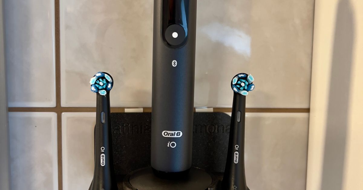 Oral-B iO Stand by Matze | Download free STL model | Printables.com