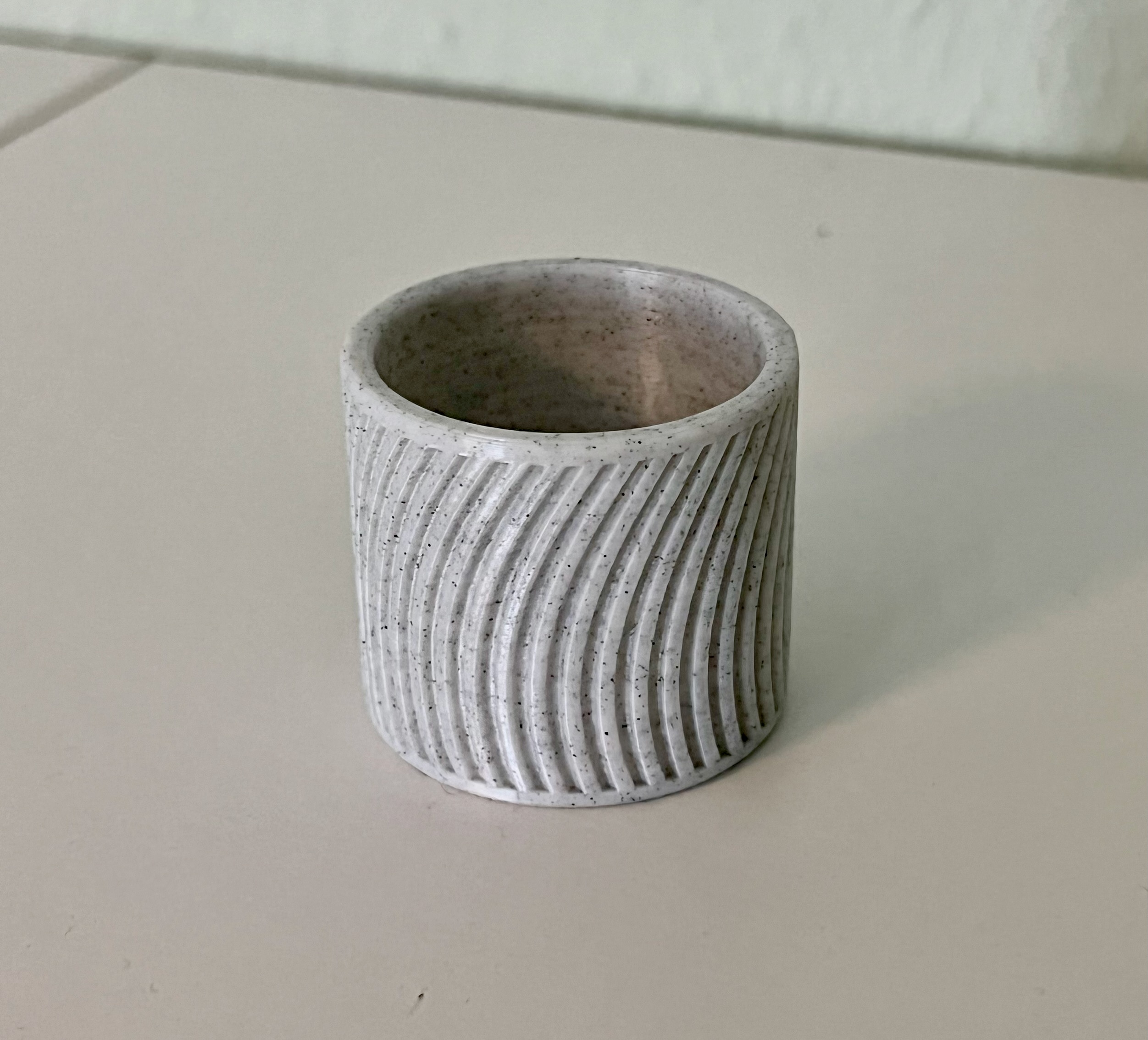Small Planters 35mm by Hendrik | Download free STL model | Printables.com