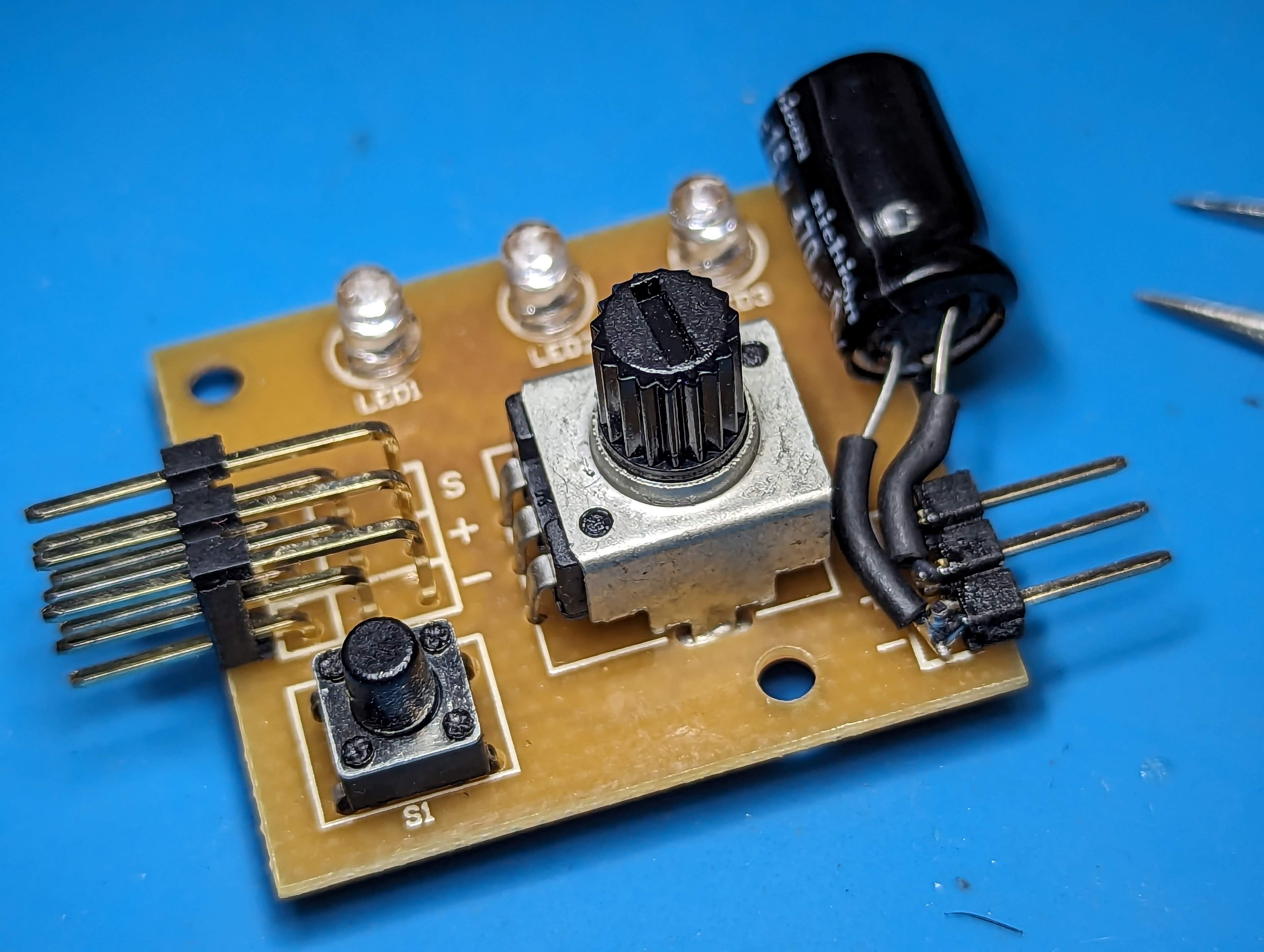 Servo Tester Case - Easy Print by Brian Flores | Download free STL ...