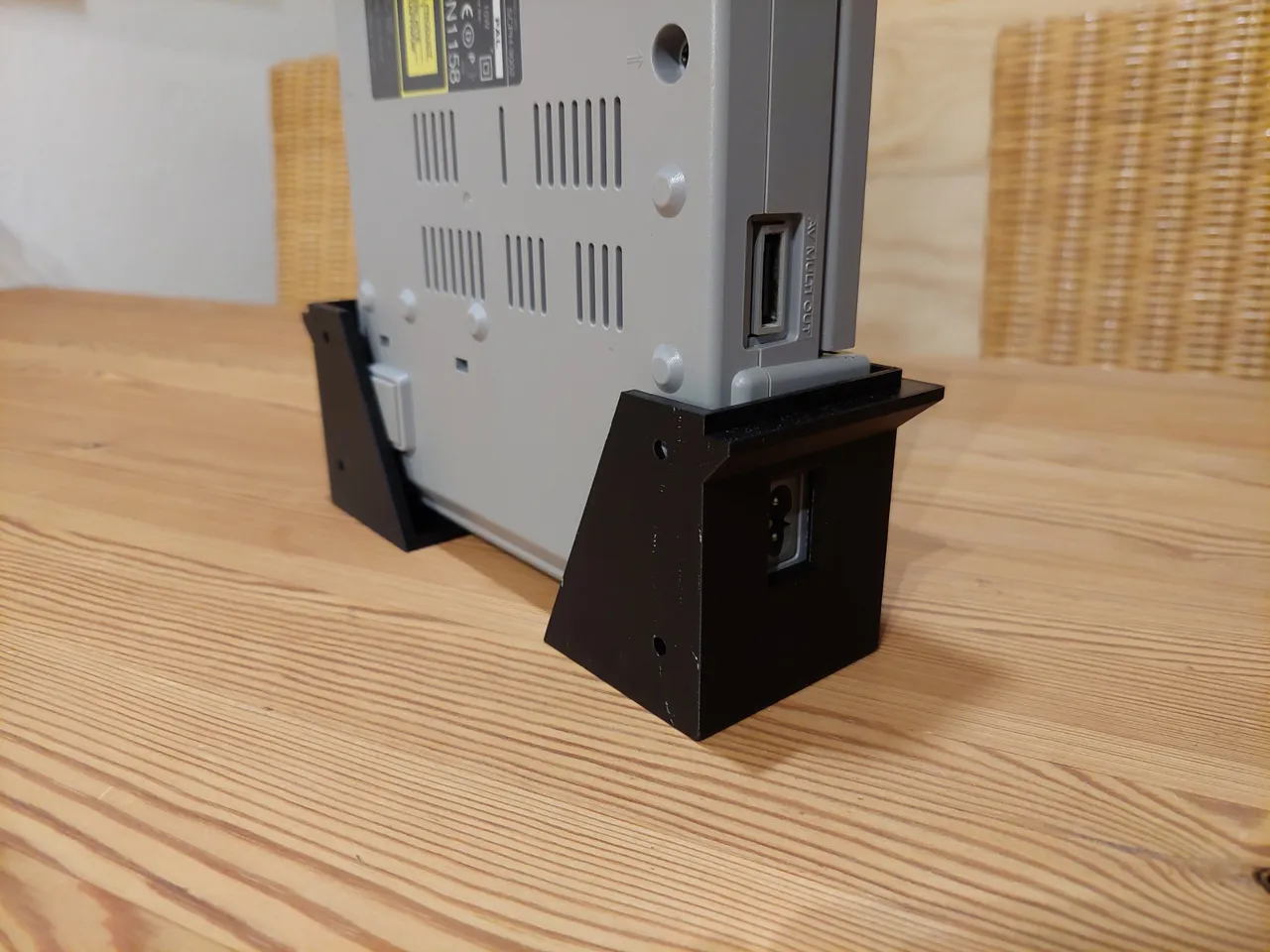 Playstation 1 wall mount by Sebastian | Download free STL model ...