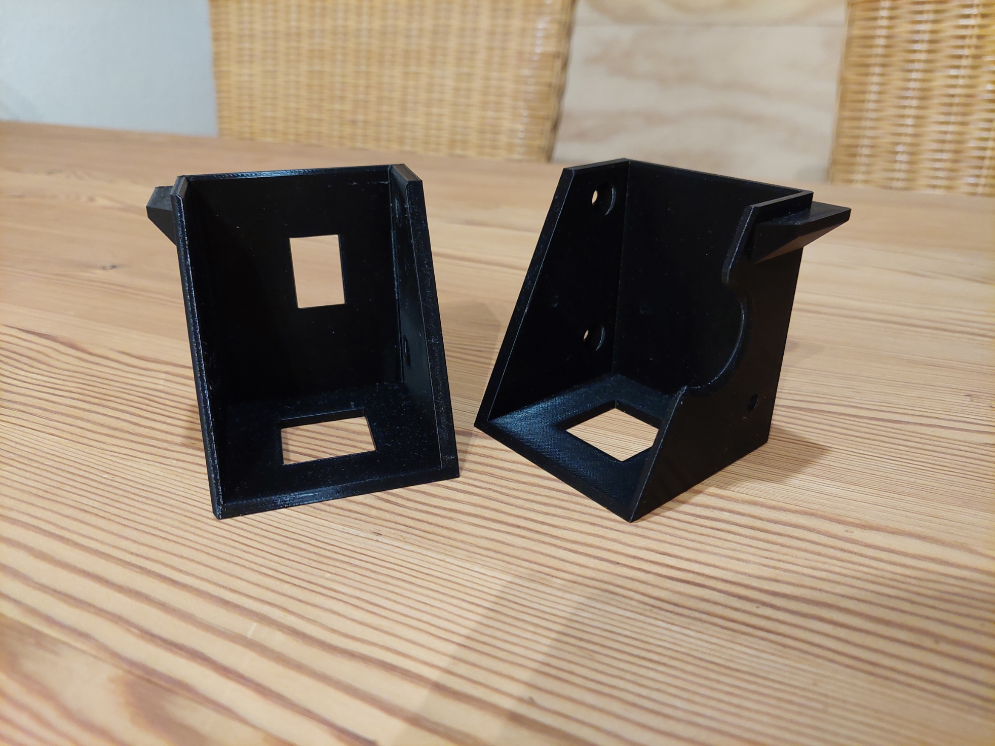 Playstation 1 wall mount by Sebastian | Download free STL model ...