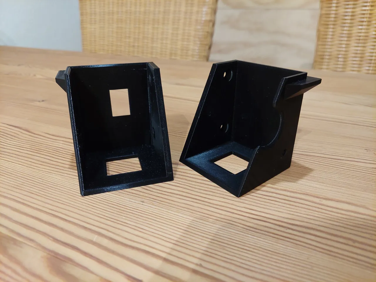 Playstation 1 wall mount by Sebastian | Download free STL model ...
