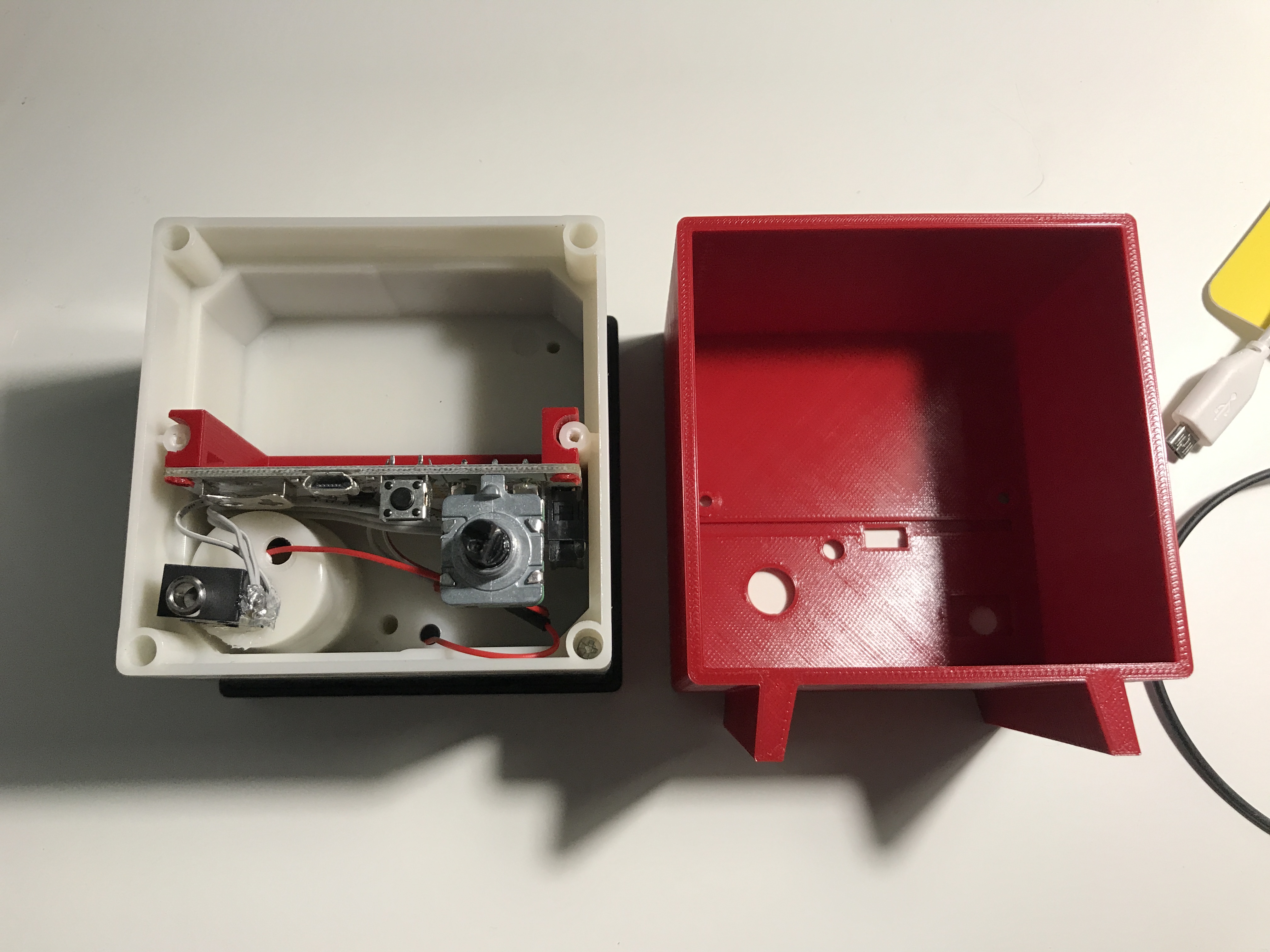 Daisy-Chain Voltmeter Clock by clockspot | Download free STL model ...